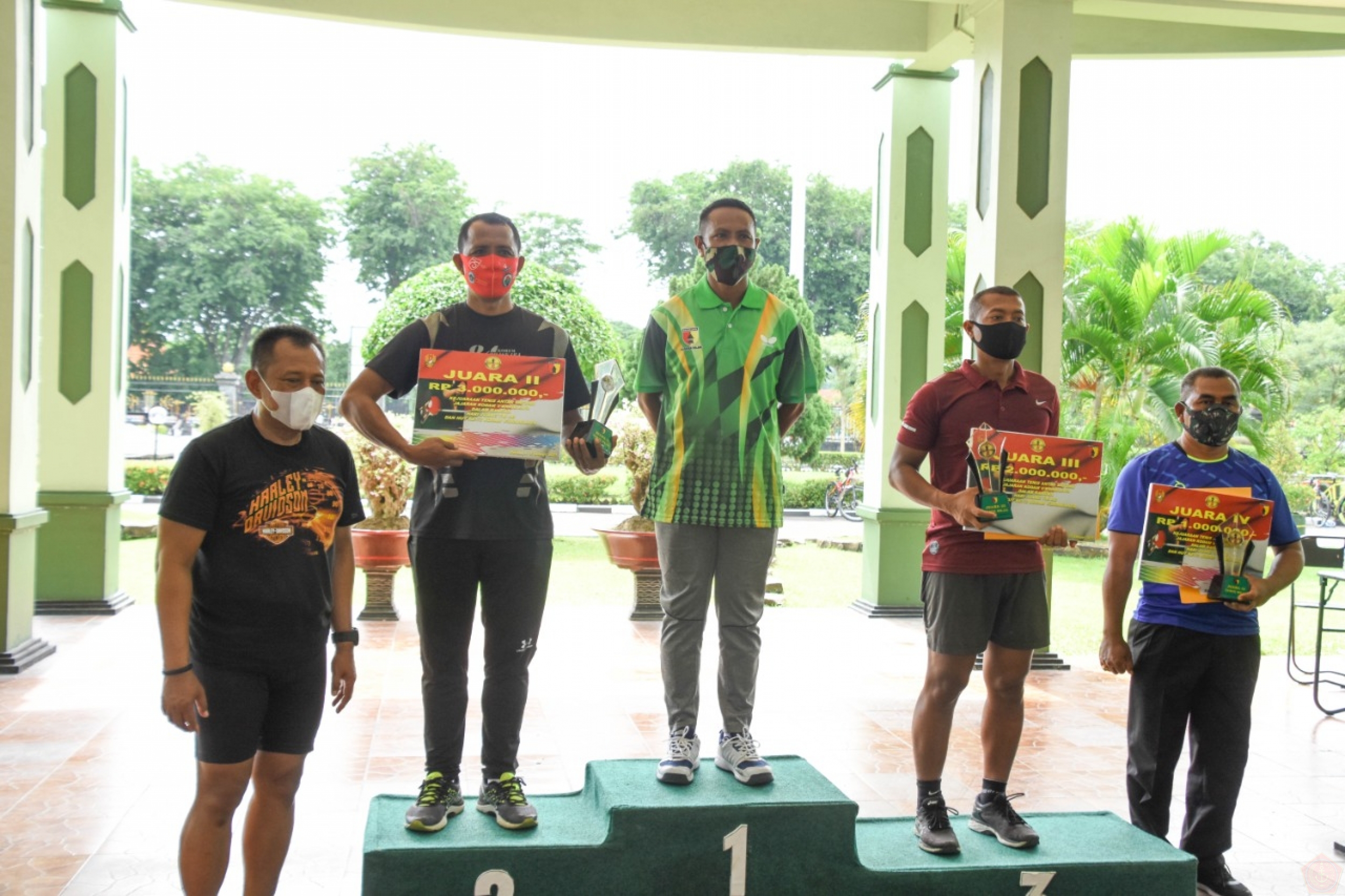 Atlet Tenis Meja Korem Bhaskara Jaya Peringkat Kedua | Website Tentara ...