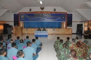 Tatap Muka Panglima Armada RI Kawasan Timur Dengan Personel Lantamal VI ...