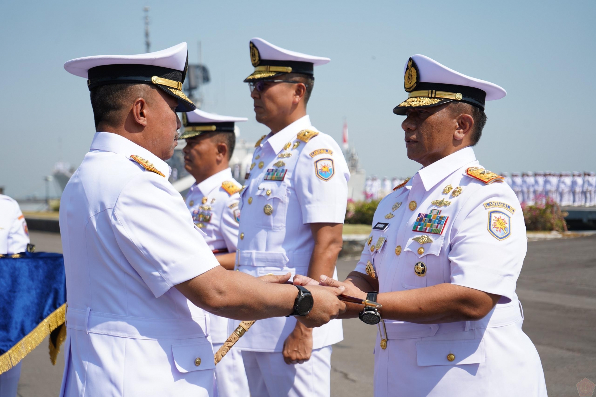 Danlantamal VI Makassar Hadiri Sertijab Danlantamal VIII Dan ... Danlantamal VI Makassar Hadiri Sertijab Danlantamal VIII Dan ...