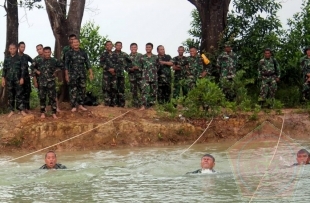 Kemampuan Renang Seorang Prajurit, Merupakan Bagian Dari Tingkat ...