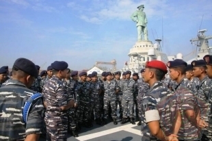 Kapal Perang TNI AL Jajaran Koarmatim Ikuti Internasional Maritime ...