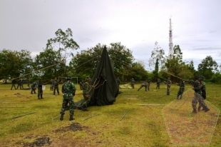 Latihan Mendirikan Posko Penanggulangan Bencana Alam Tahun 2015 ...