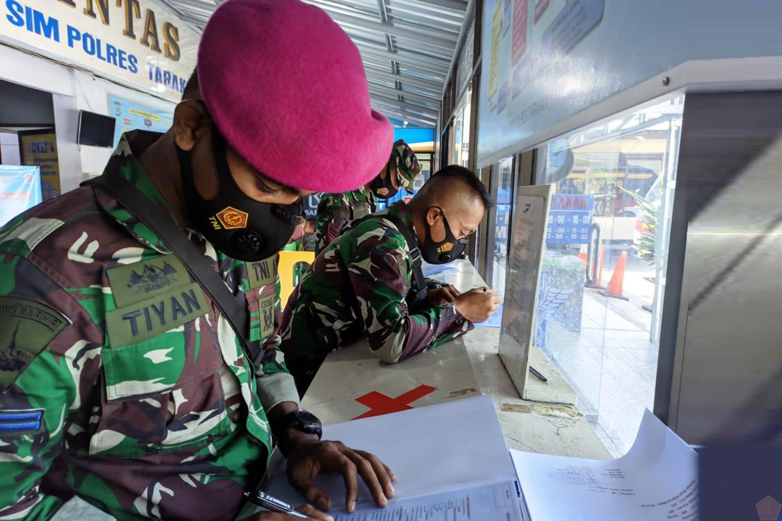 Tingkatkan Disiplin, Prajurit Yonmarhanlan XIII Tarakan Laksanakan ...
