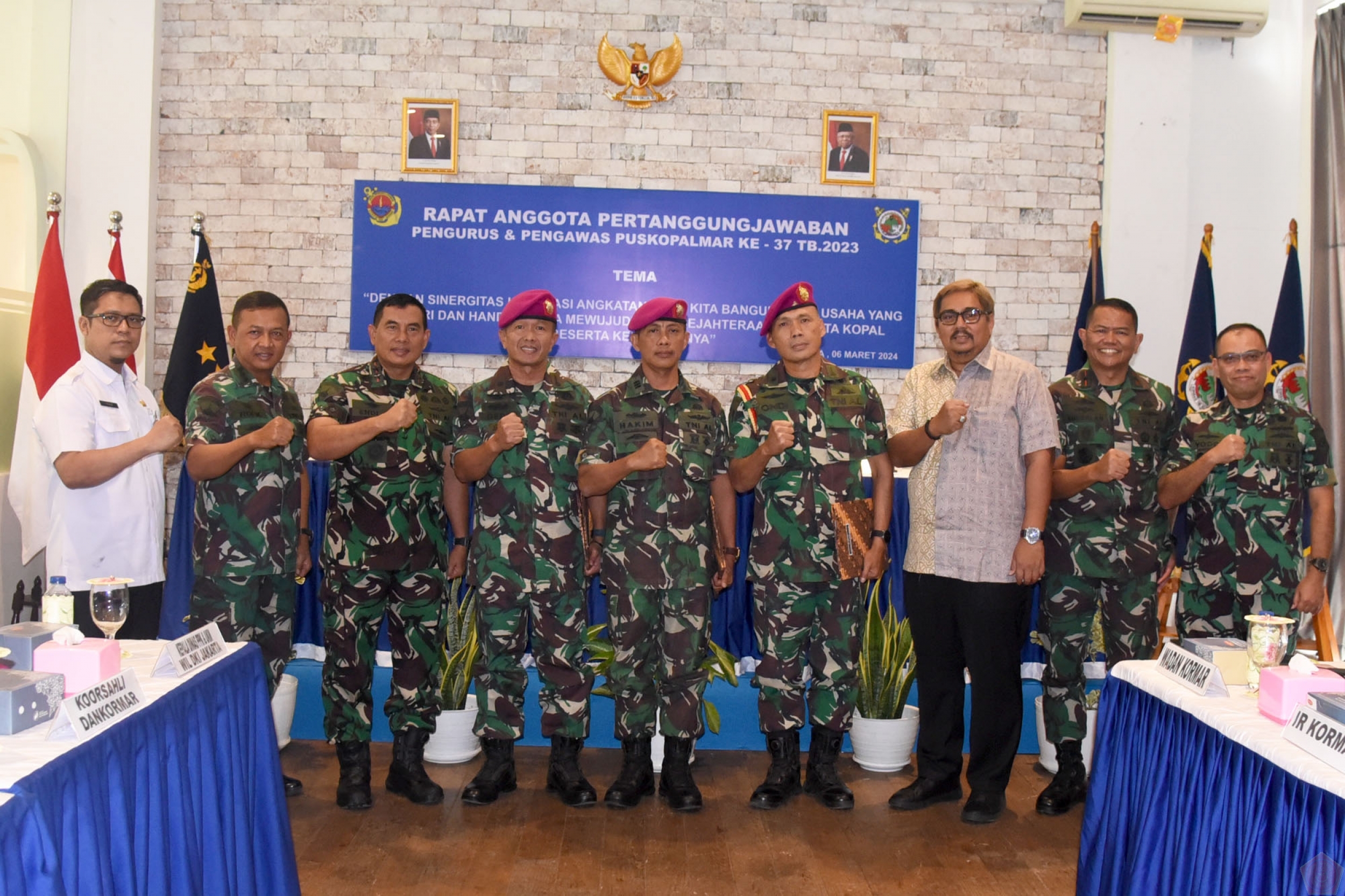 Primkopal Brigif 2 Marinir Terima Penghargaan Terbaik Pertama Di ...