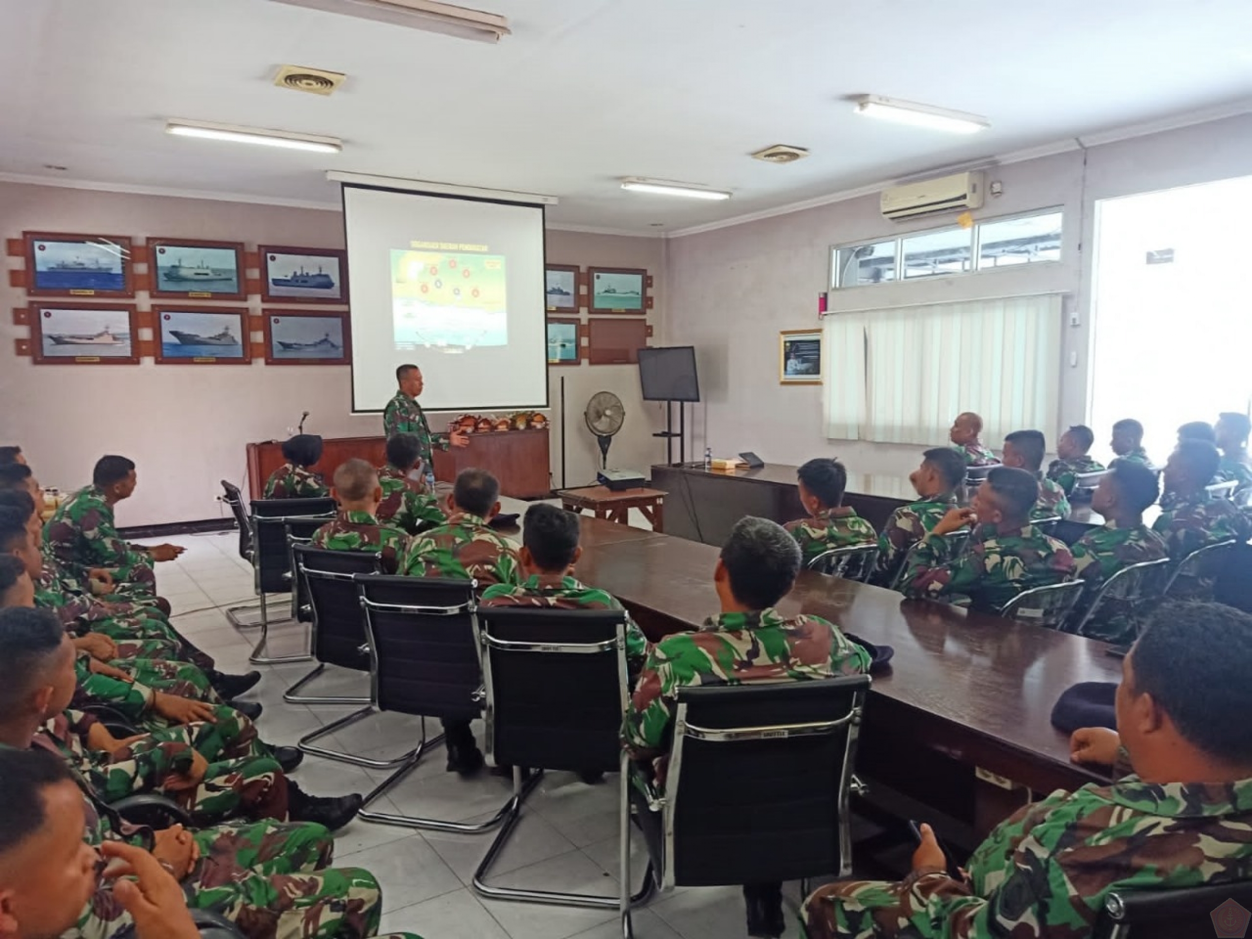 Satfib Koarmada II Gelar Latihan Organisasi Logistik Pantai | Website ...