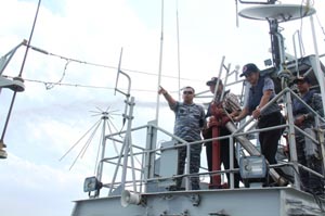 Rombongan Peneliti Dan DPR RI Berlayar Dengan KRI Kakap-811 | Website ...