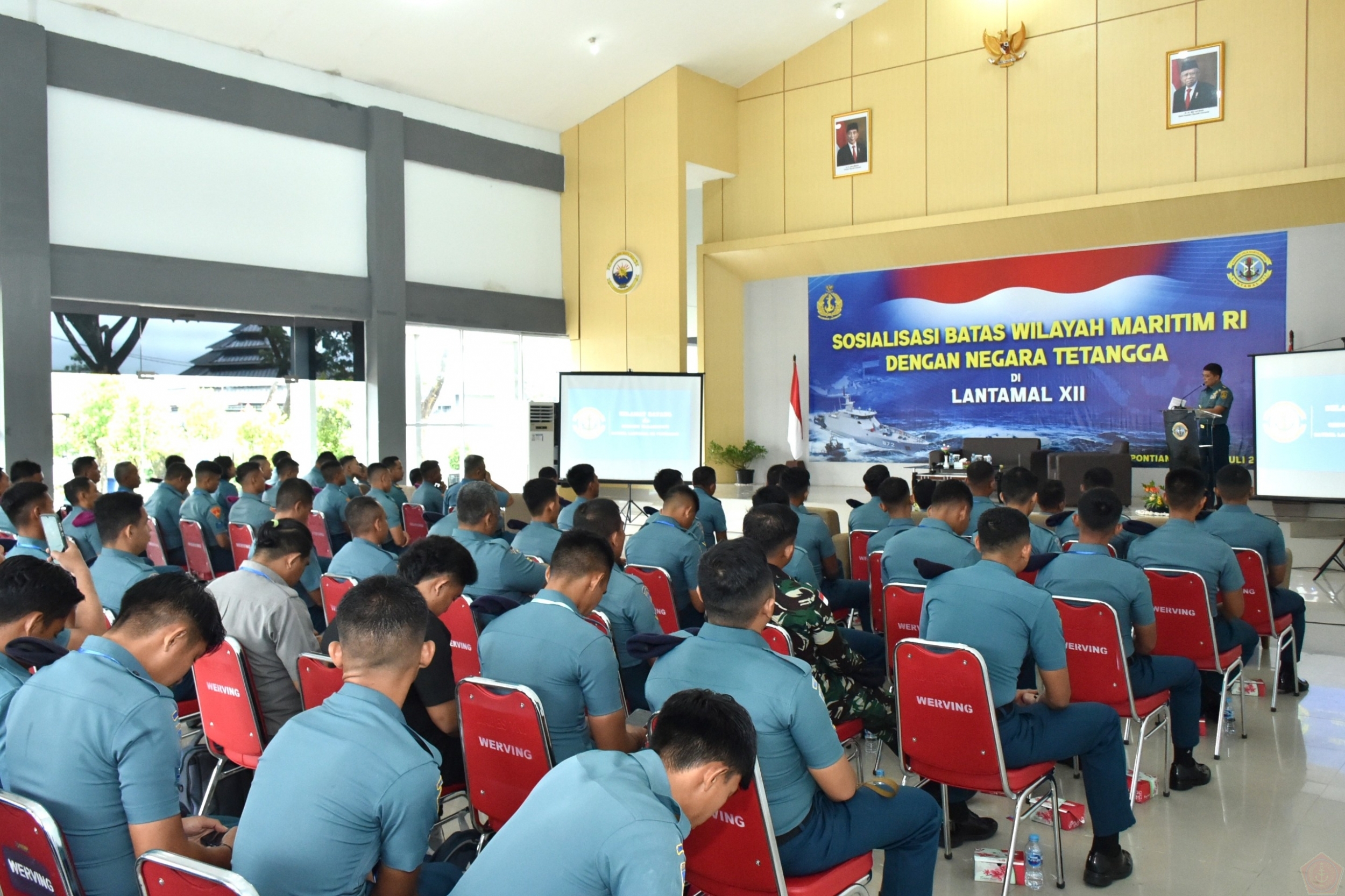Sopsal Mabesal Sosialisasikan Batas Wilayah Maritim RI Di Lantamal XII ...