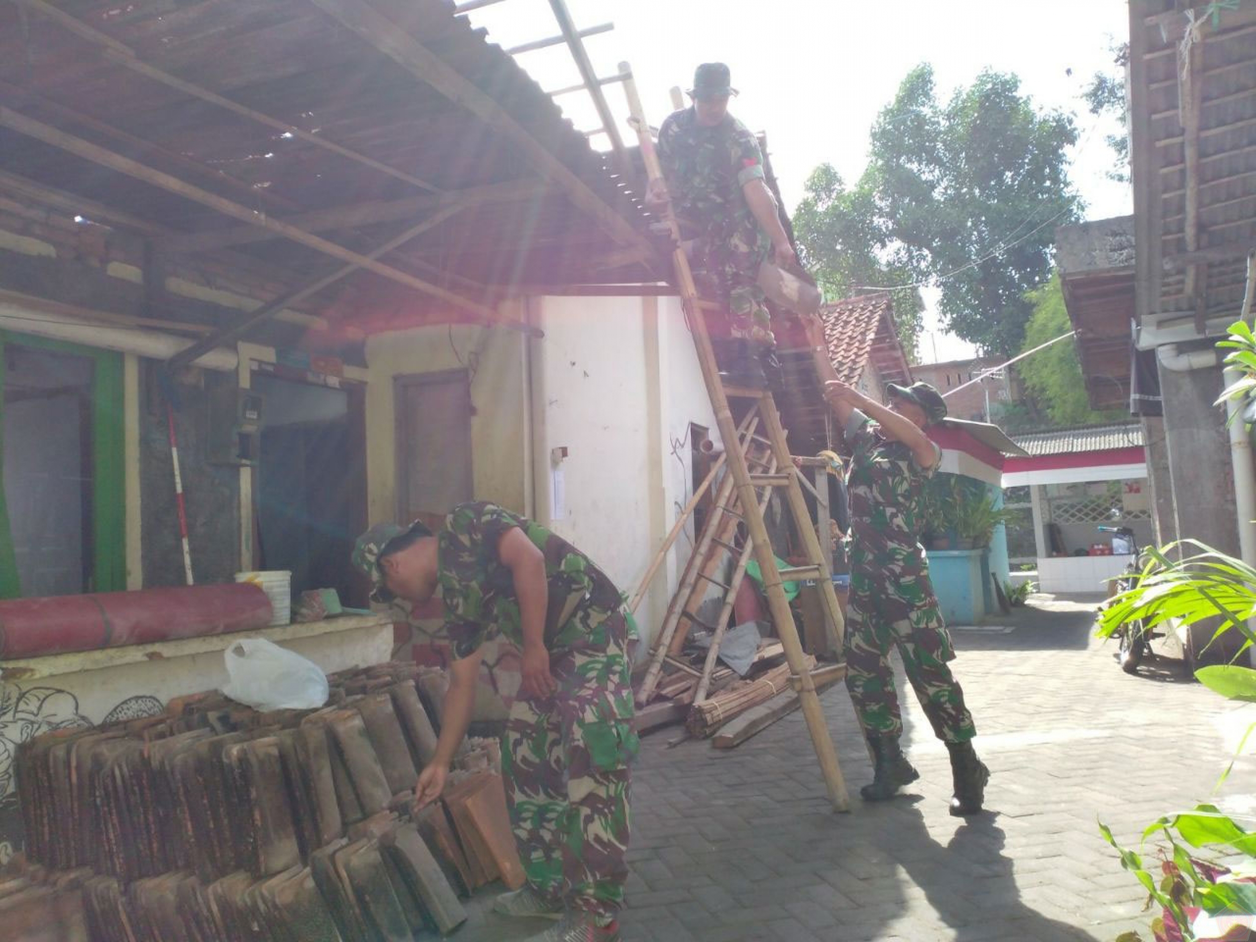 Penerapan 8 Wajib TNI dalam TNI Manunggal Membanggun Desa Ke – 101 ... Penerapan 8 Wajib TNI dalam TNI Manunggal Membanggun Desa Ke – 101 ...