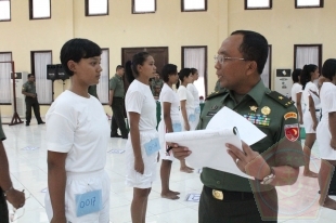Sebanyak 232 Calon Siswa Secaba PK TNI AD Pria/Wanita Mengikuti Seleksi ...