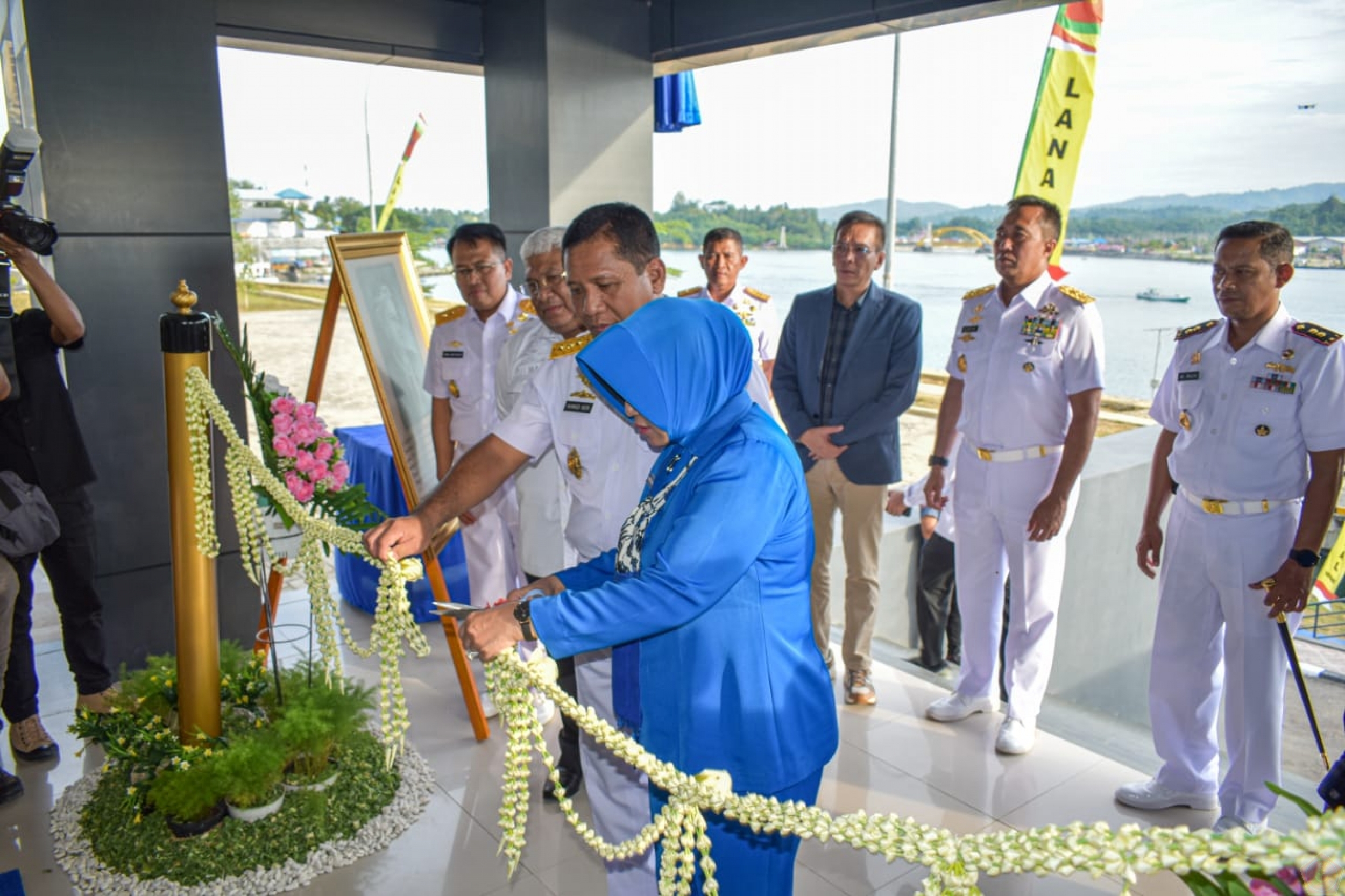 Wakasal Resmikan Gedung Baru Mako Lanal Kendari | Website Tentara ...