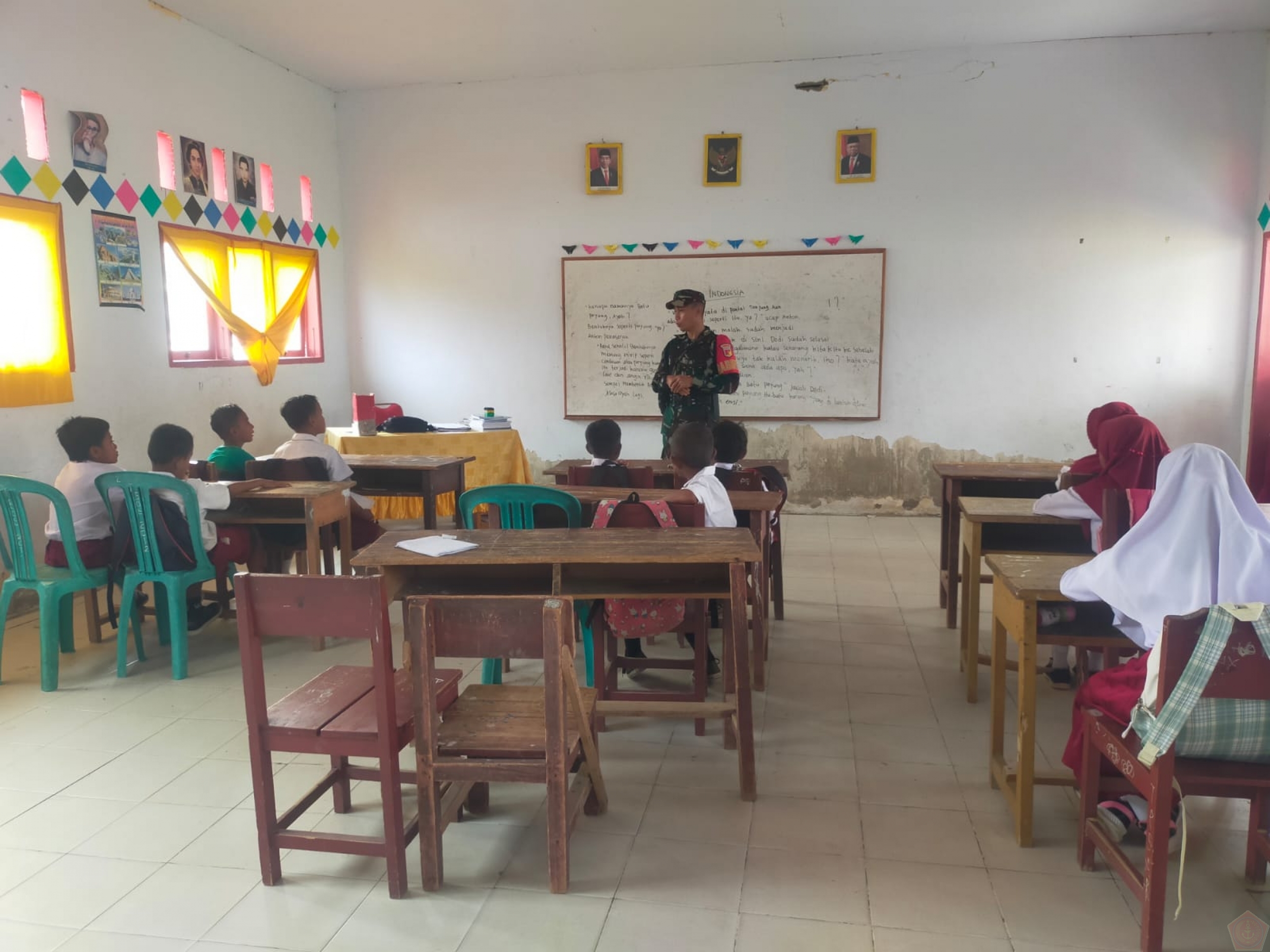 Babinsa Masuk Sekolah Kenalkan Profesi TNI dan Pentingnya Bela Negara ...