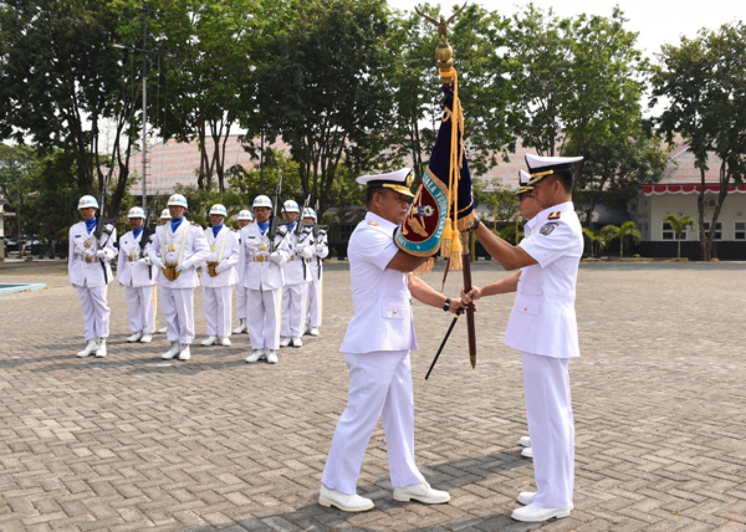 Kolonel Laut (P) Tunggul Jabat Komandan Pusdikpel Kodikopsla Kodiklatal ...