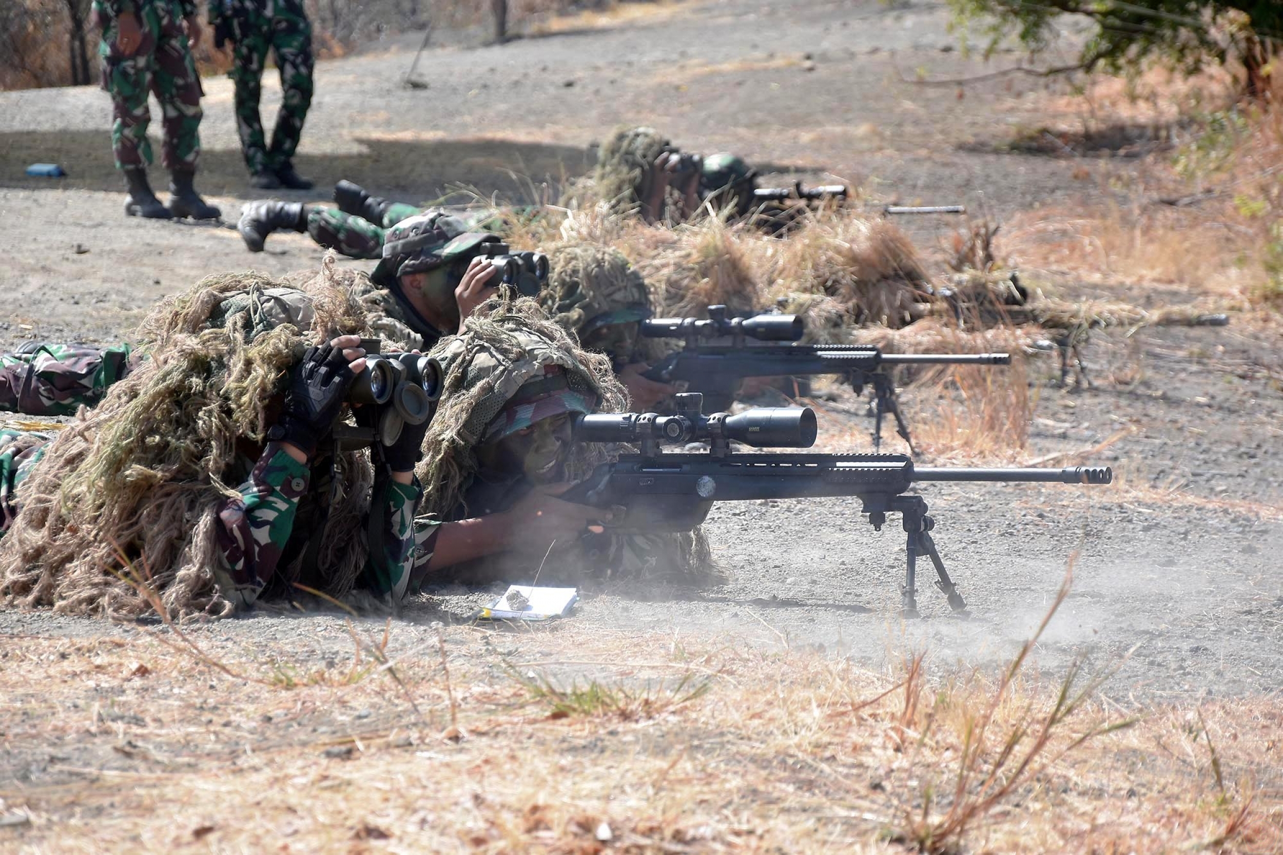 Prajurit Marinir Indonesia Dan USMC Lumpuhkan Musuh Dengan Tembakan ...