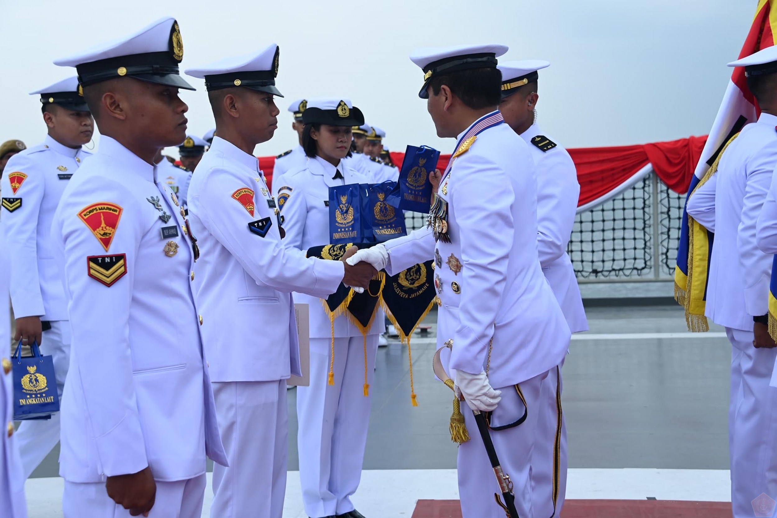 Prajurit Batalyon Infanteri 5 Marinir Terima Penghargaan Tamtama ...