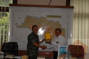 RRI Bandung Bisa Berperan Sebagai Corong Pencitraan TNI | Website ...