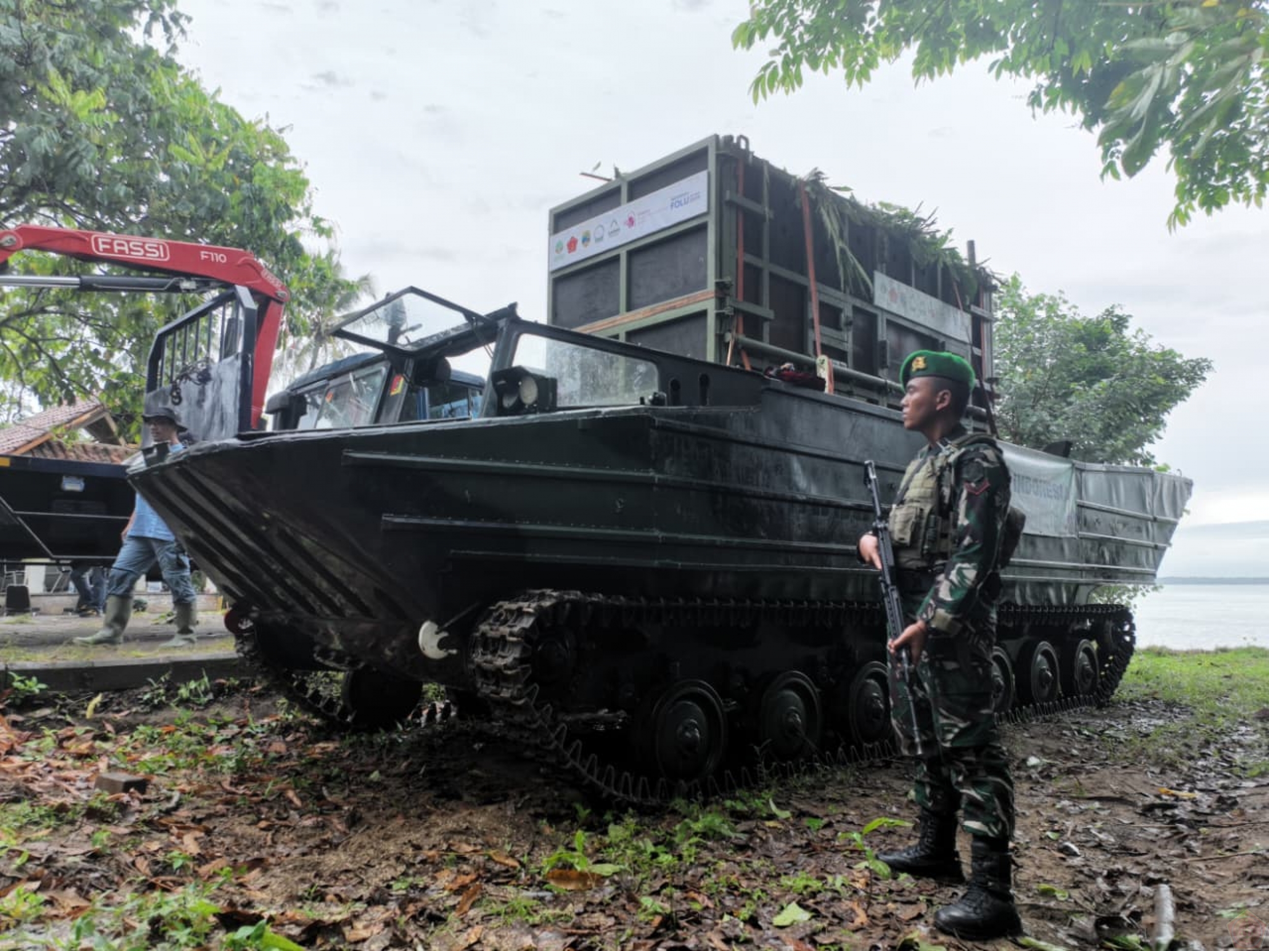 TNI Bantu Penyelamatan Badak di Taman Nasional Ujung Kulon | Website ...