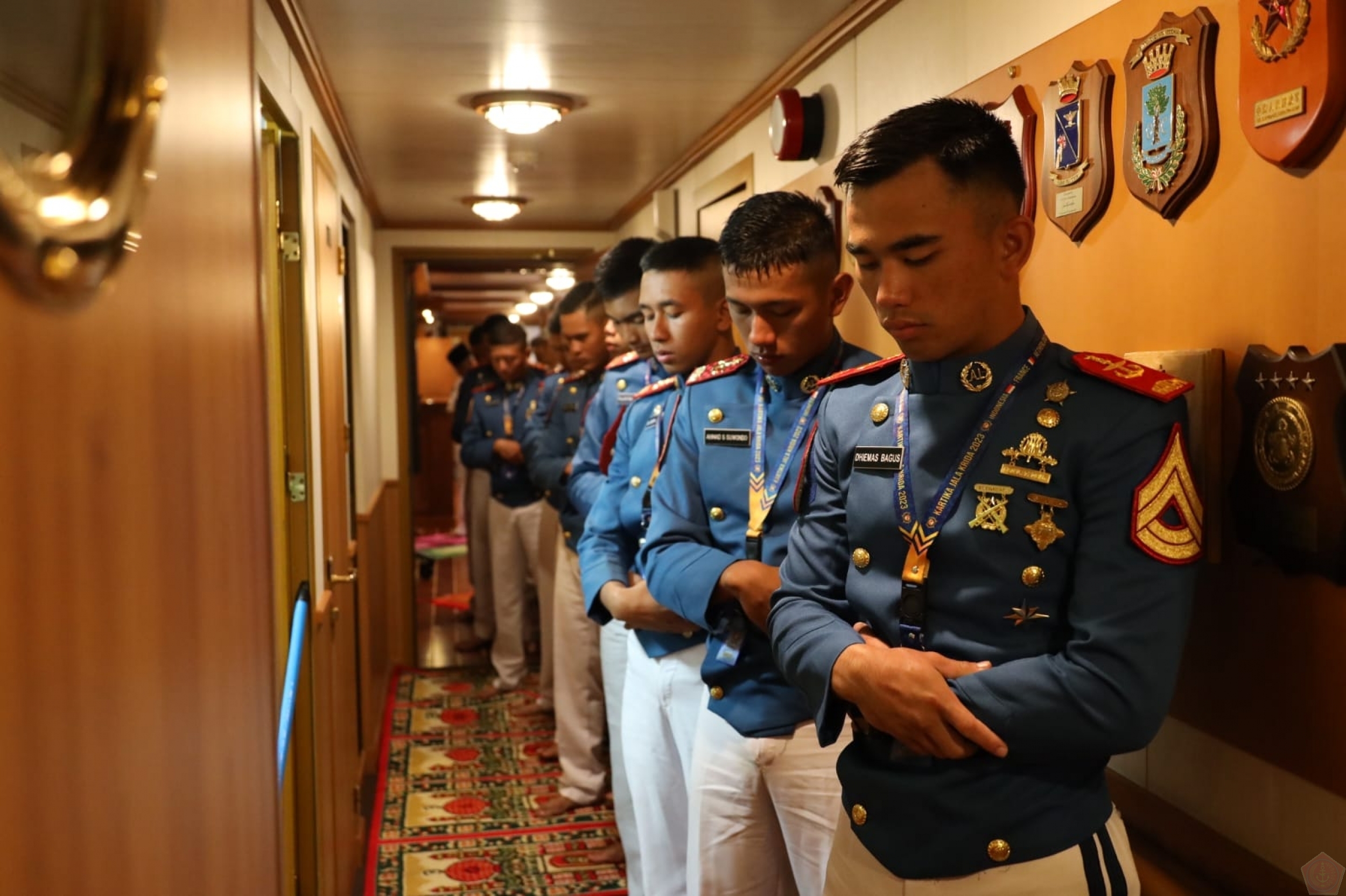 Satlat KJK 2023 Laksanakan Sholat Idul Adha Di KRI BSC | Website Tentara Nasional Indonesia
