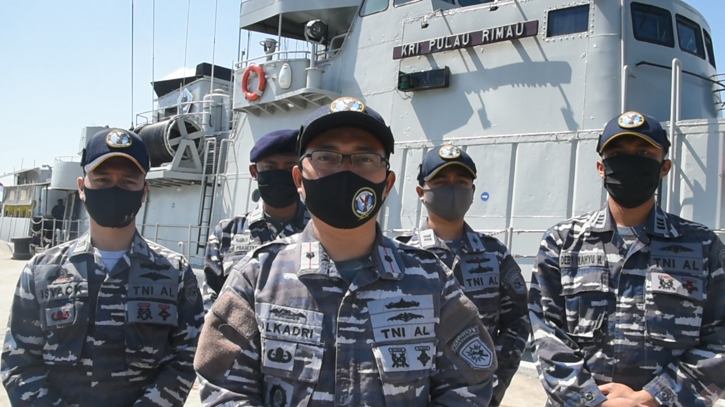 90 Hari Jaga Perbatasan Indonesia-Philipina, KRI Pulau Rimau-724 Tiba ...