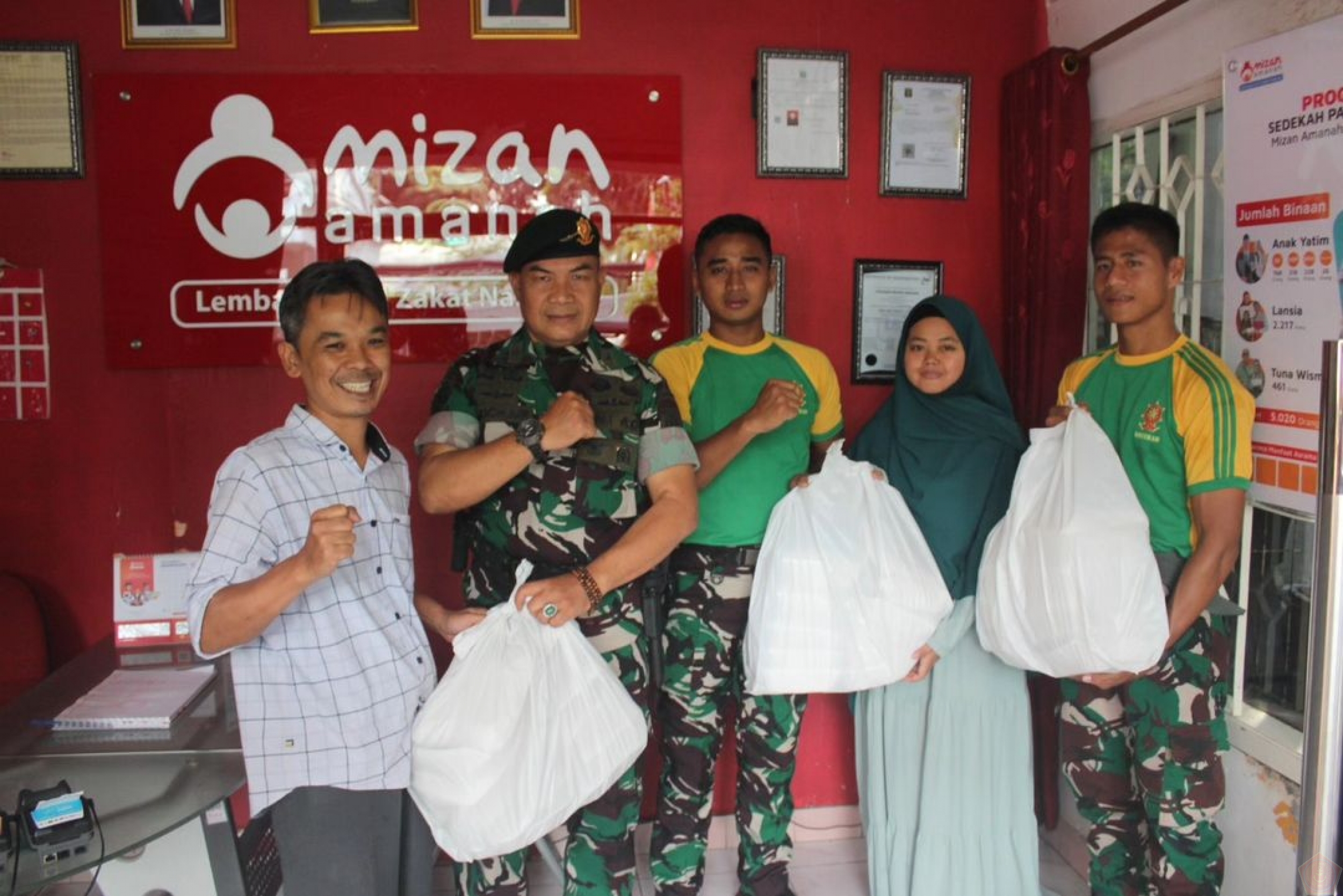 Peringati HUT ke-79 Korps Infanteri, Brigif 17 Kostrad Gelar Bantuan ...
