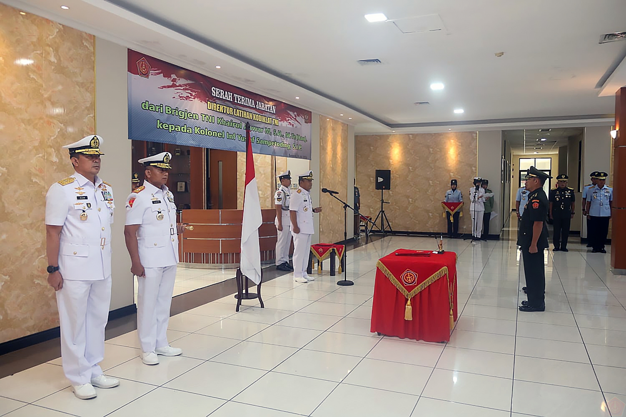 Serah Terima Jabatan Dirlat Kodiklat TNI | Website Tentara Nasional Indonesia