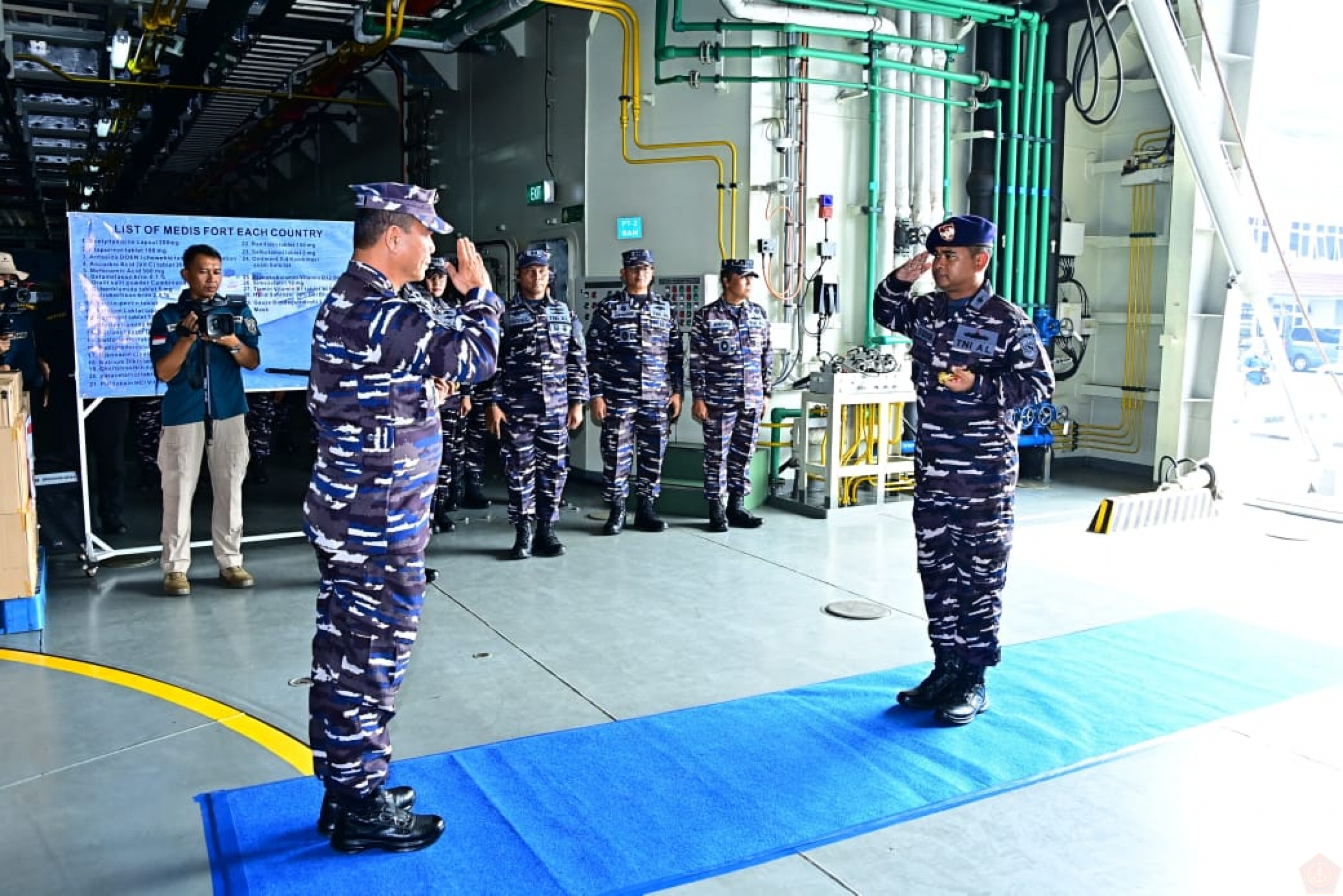 KRI Wahidin Sudiro Husodo-991 (KRI WSH-991) Salah Satu Unsur Satuan ...