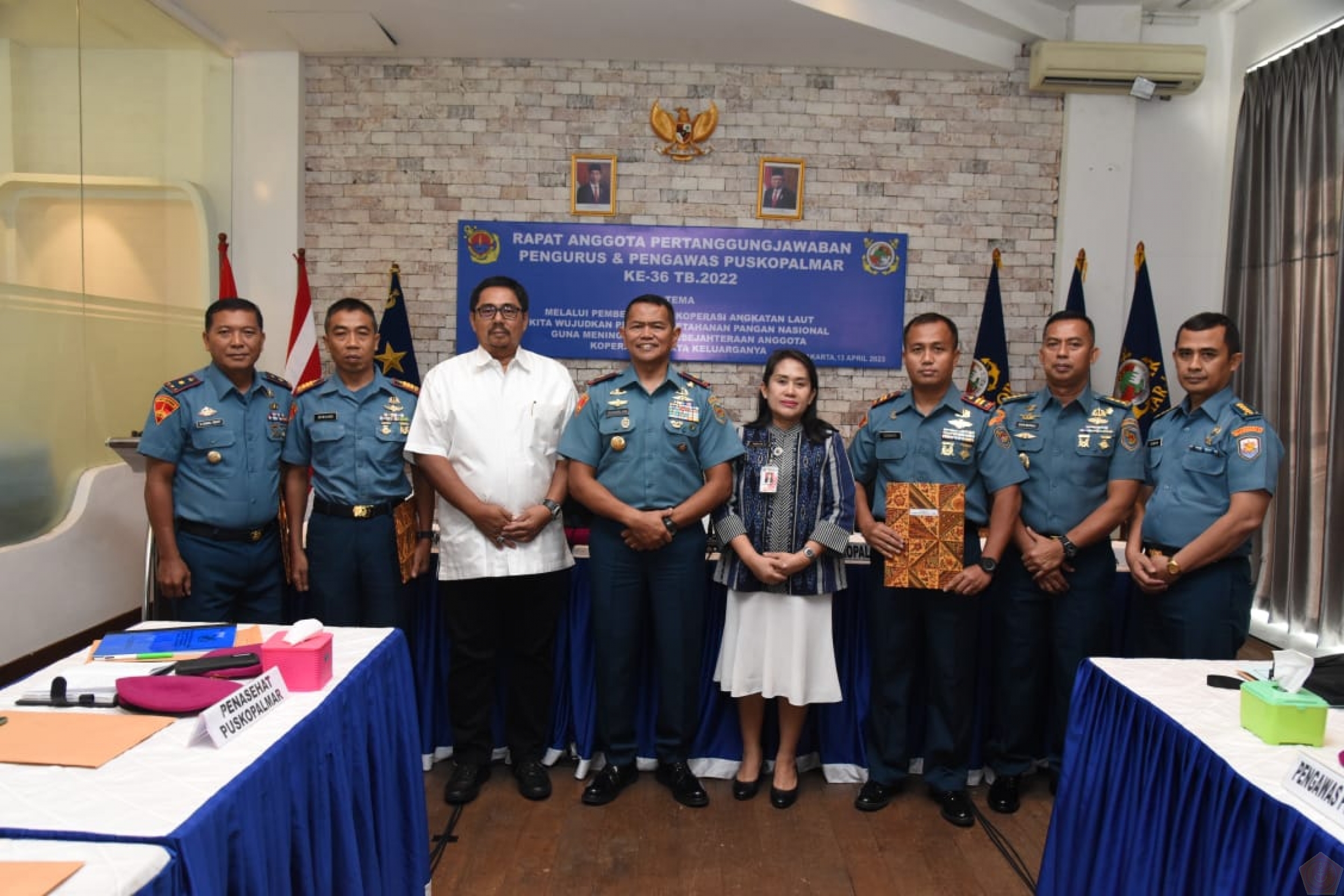 Primkopal Menbanpur 2 Marinir Terima Penghargaan Terbaik Di jajaran ...