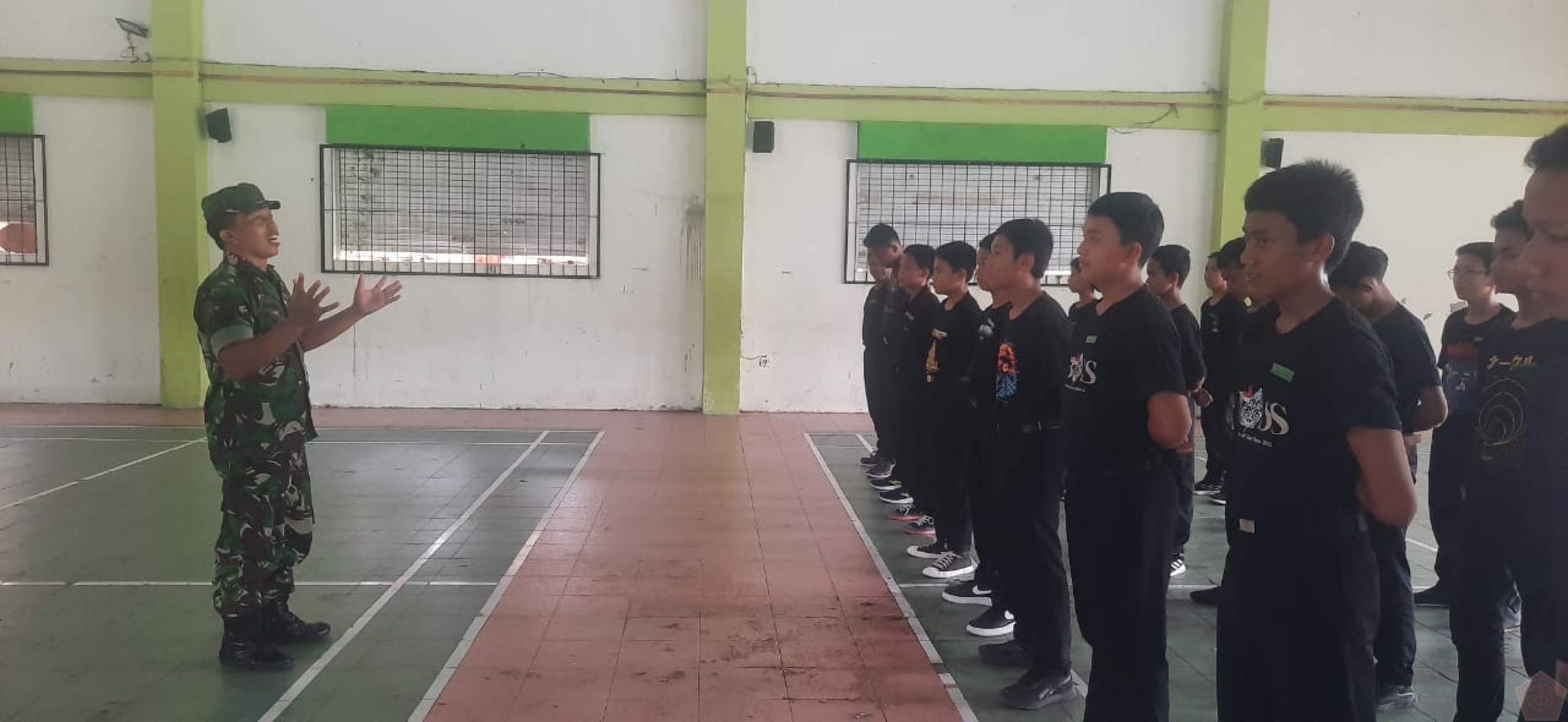 Babinsa Prambanan Bentuk Karakter Pelajar Babinsa Prambanan Bentuk Karakter Pelajar