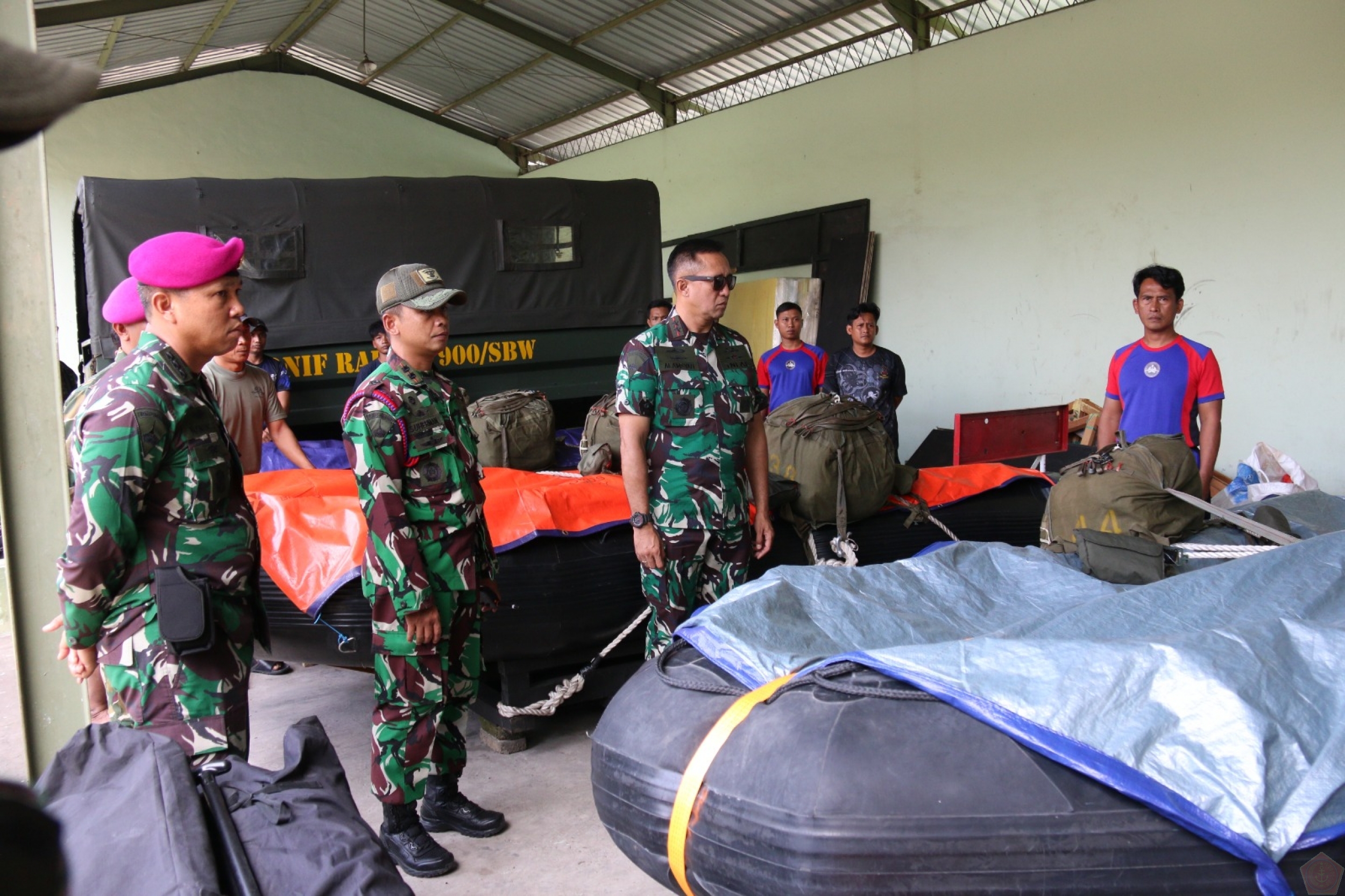 Komandan Pasmar 3 Dampingi Komandan Korps Marinir Meninjau Langsung ...