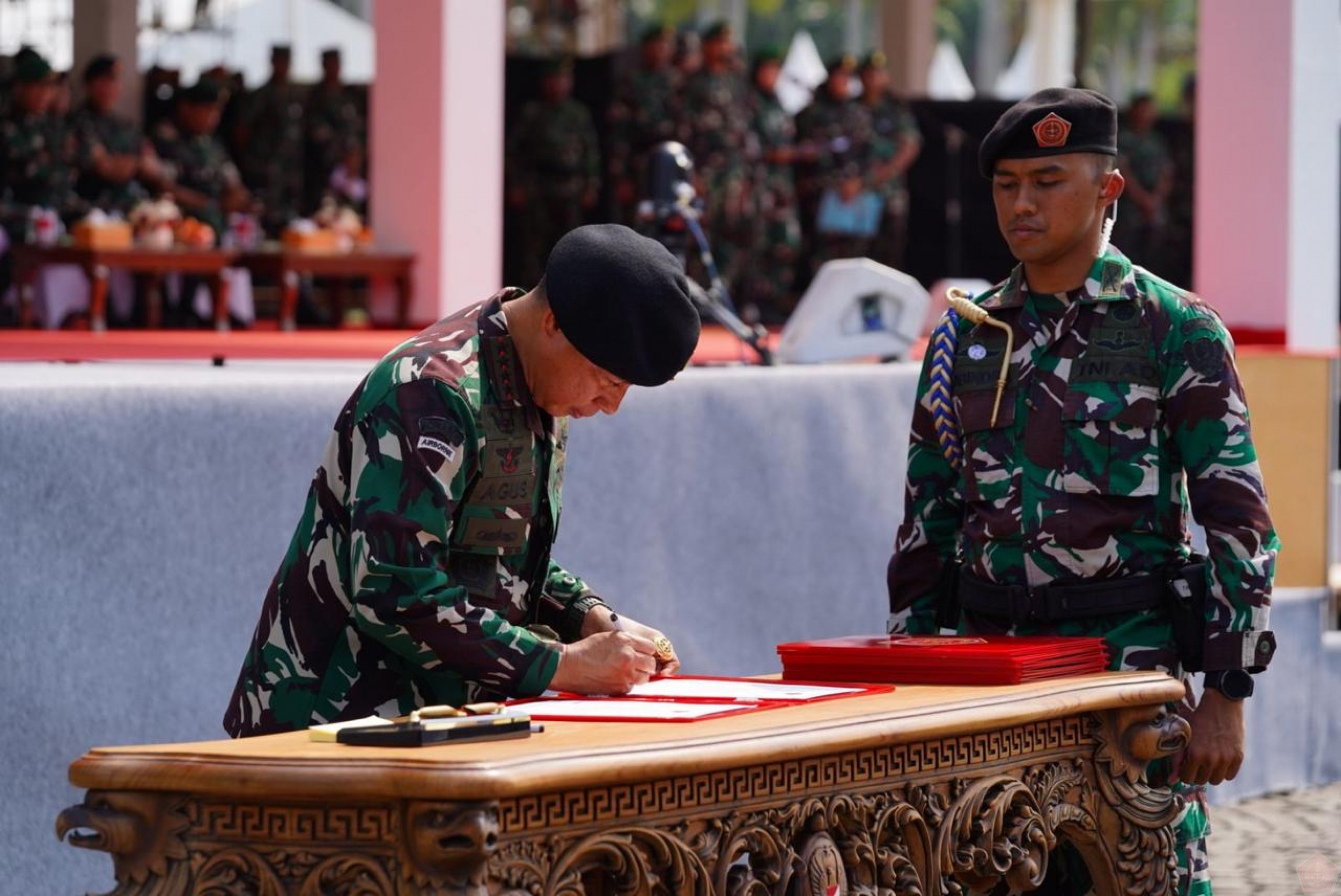 Panglima TNI Resmikan Lima Yonif PDR Di Papua | Website Tentara ...