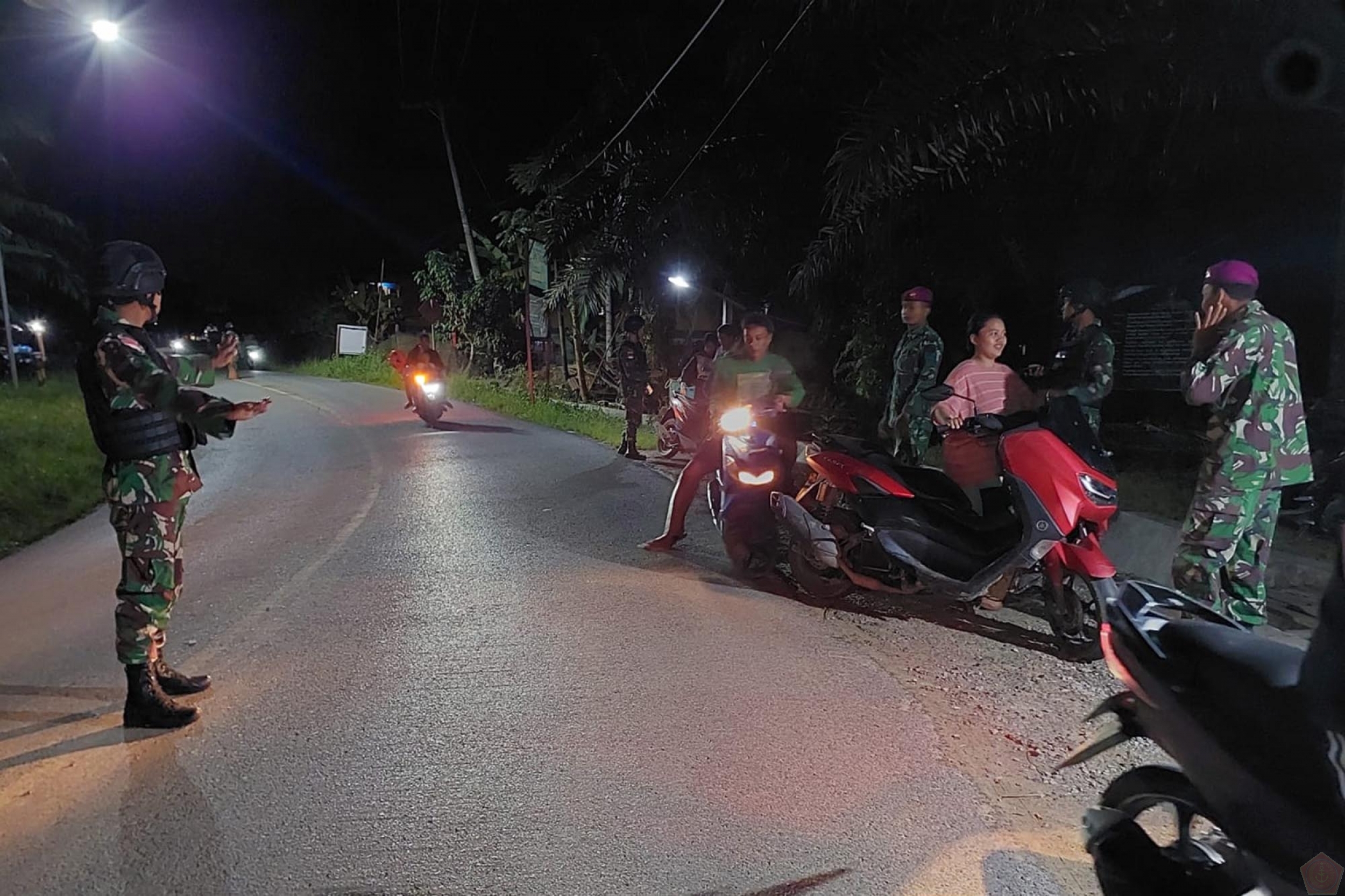 Satgas Marinir Ambalat XXVIII Sweeping Gabungan Dengan Satgas Pamtas ... Satgas Marinir Ambalat XXVIII Sweeping Gabungan Dengan Satgas Pamtas ...