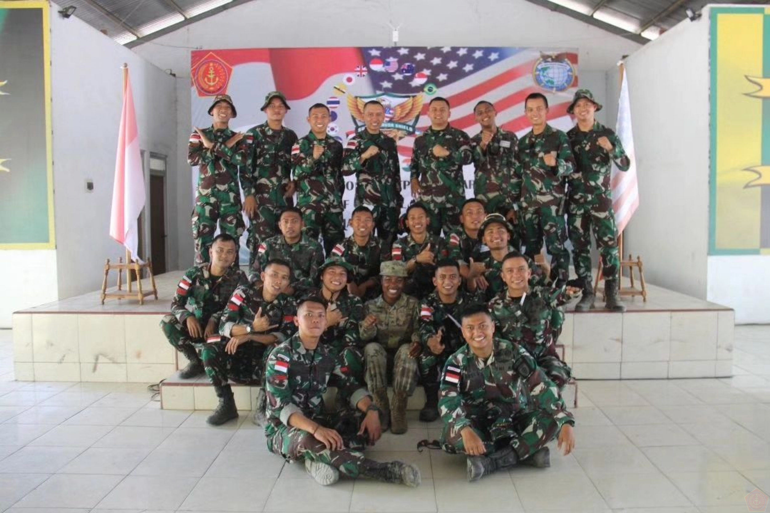 Joint Strike Roket Astros Yonarmed 1 Kostrad, Roket Vampire Marinir Dan ...
