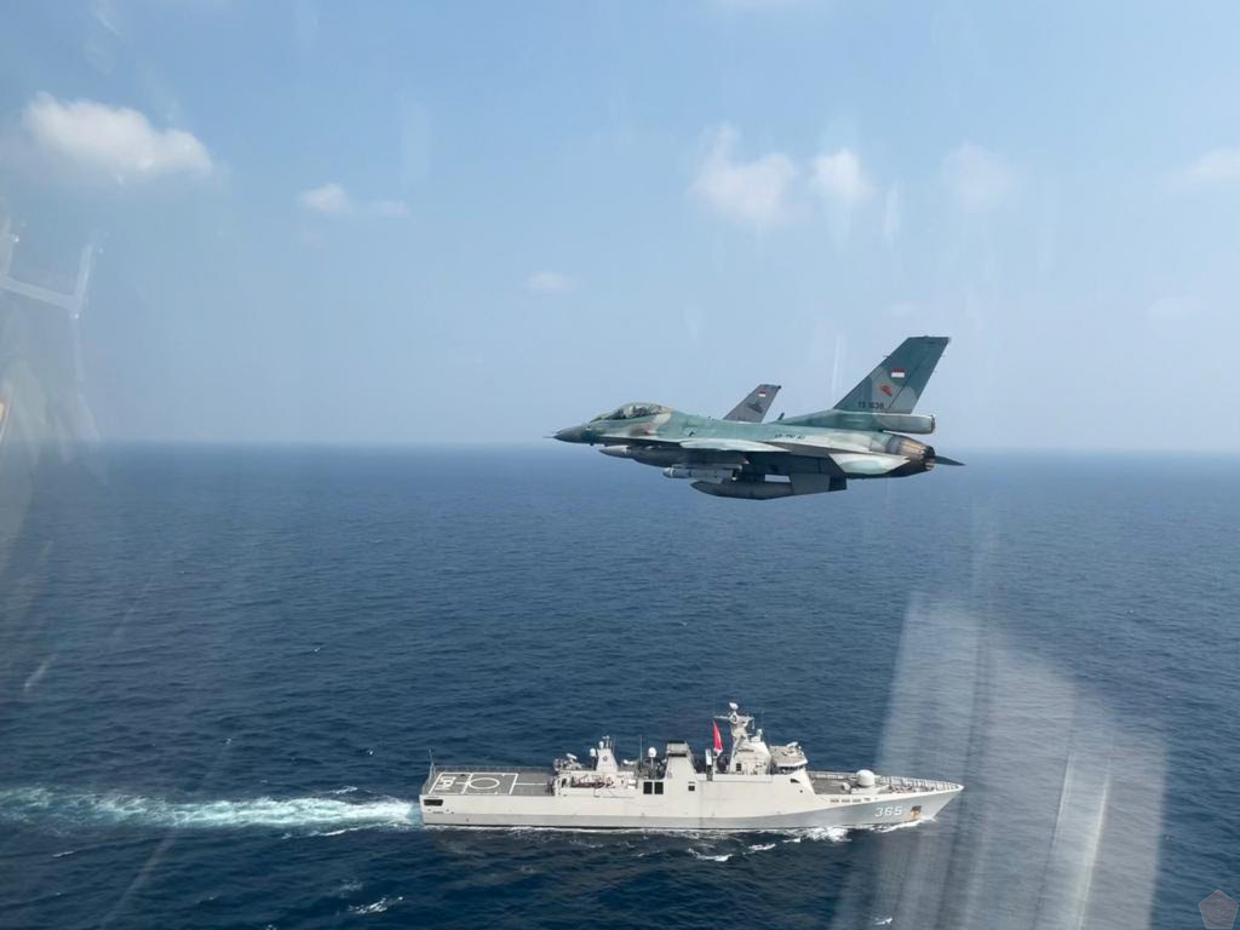 Tingkatkan Interoperabilitas Antar Matra, TNI AL dan TNI AU Gelar ...