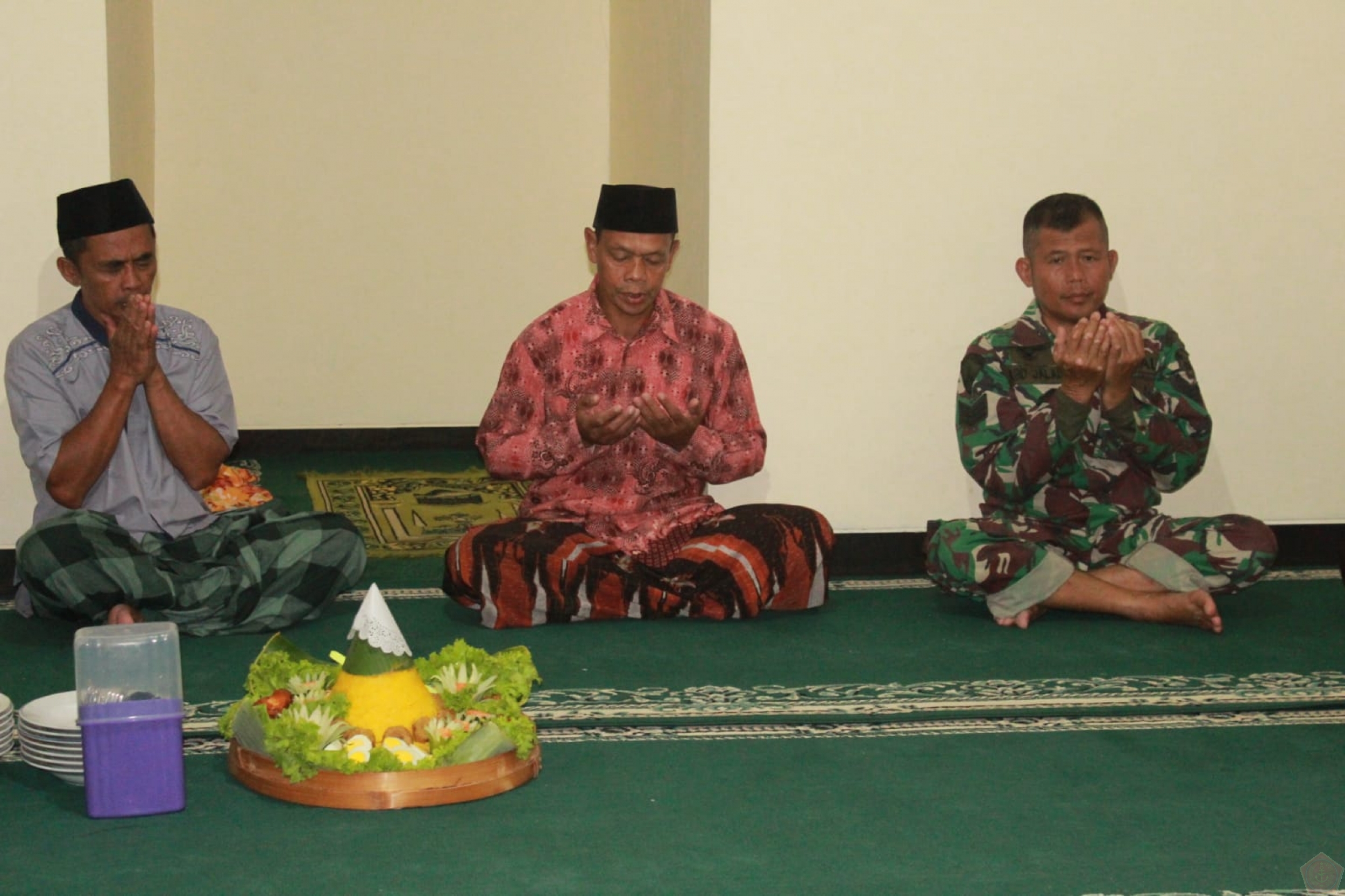 Jelang Pelaksanaan Latihan Operasi Darat Triwulan III, Prajurit Brigif ... Jelang Pelaksanaan Latihan Operasi Darat Triwulan III, Prajurit Brigif ...