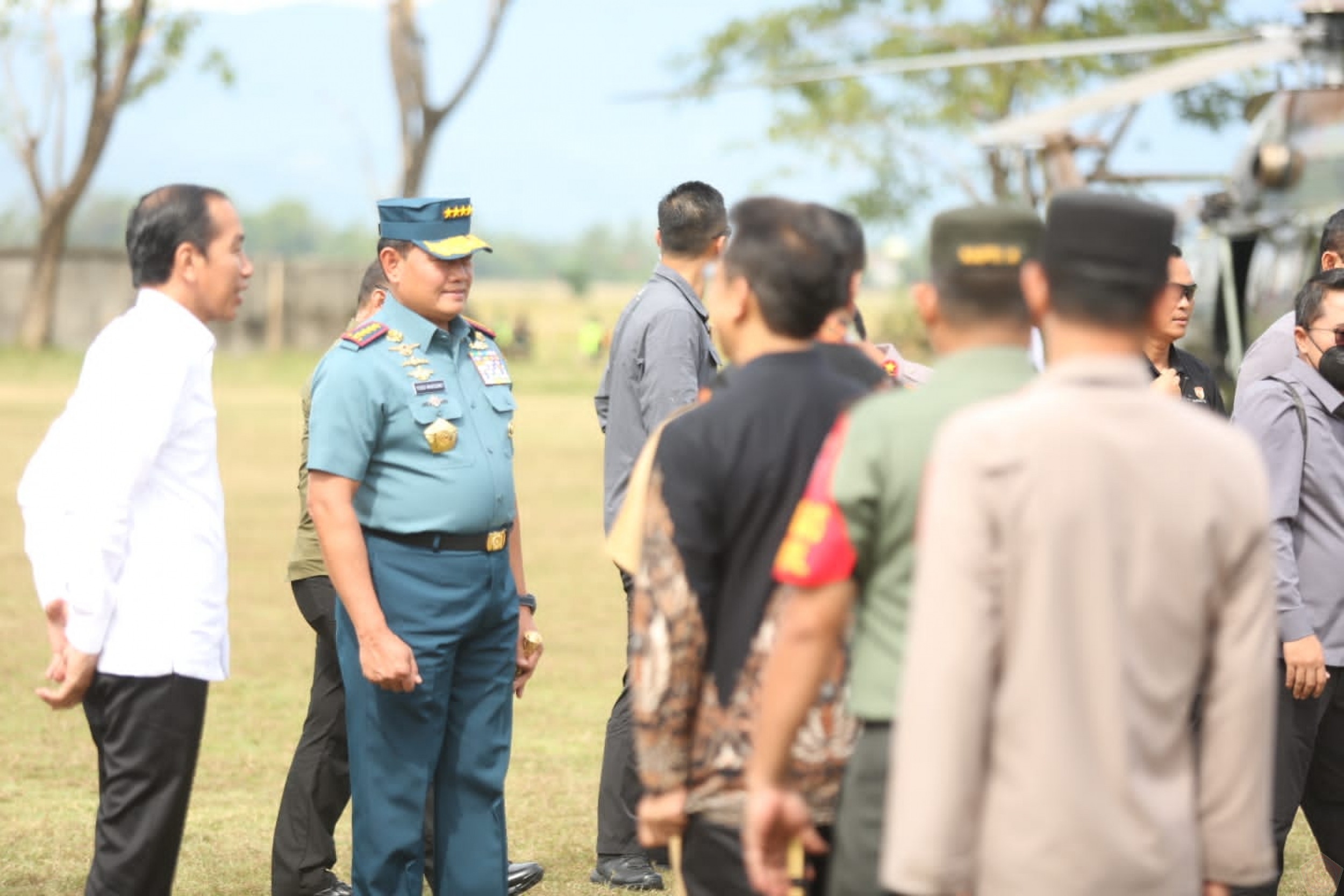 Panglima TNI Mendampingi Presiden RI, Luncurkan Program Pemulihan Hak ... Panglima TNI Mendampingi Presiden RI, Luncurkan Program Pemulihan Hak ...