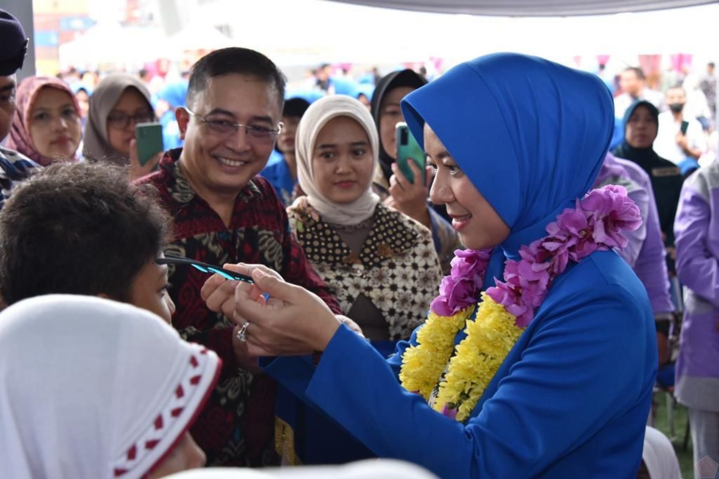 Kunjungan Ny. Fera Muhammad Ali Pada Bakti Sosial Dan Kesehatan Di Jakarta Utara | Website ...