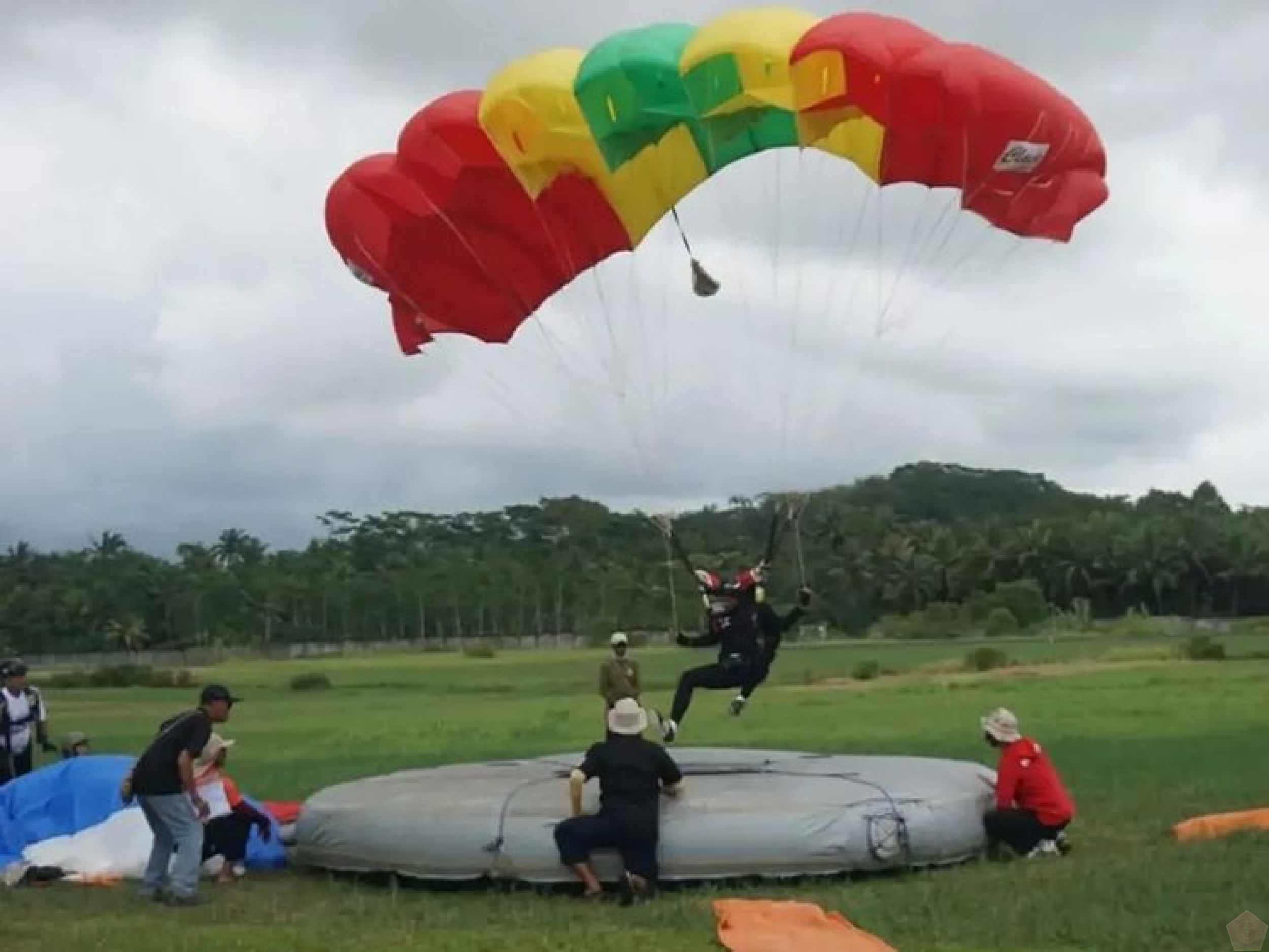 Petejun Brigif PR 17 Divif 1 Kostrad Harumkan Satuan | Website Tentara ...