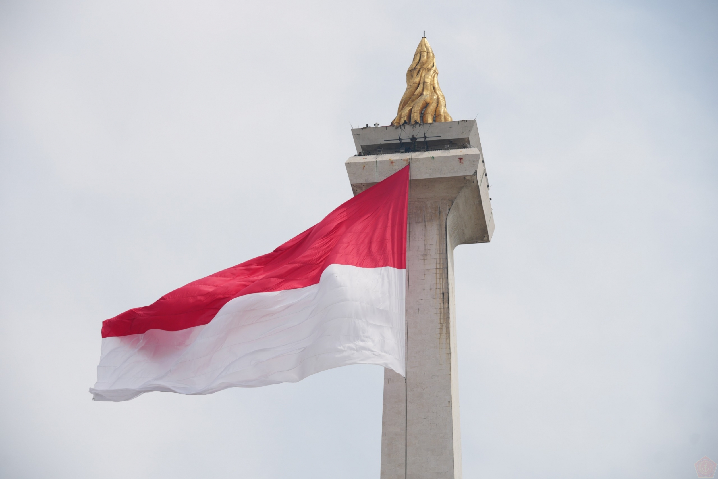 Bendera Merah Putih, Gagah Berkibar Saat Gladi Upacara HUT ke-80 TNI ...