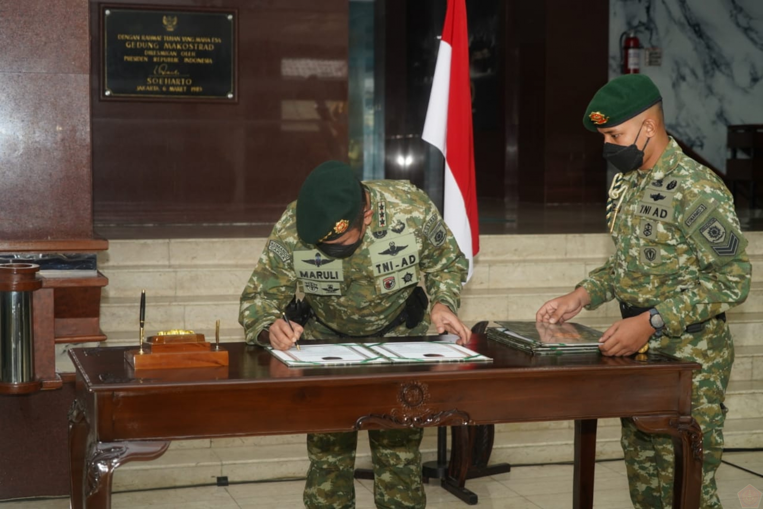 Pangkostrad Pimpin Serah Terima Jabatan Pejabat Makostrad | Website ...