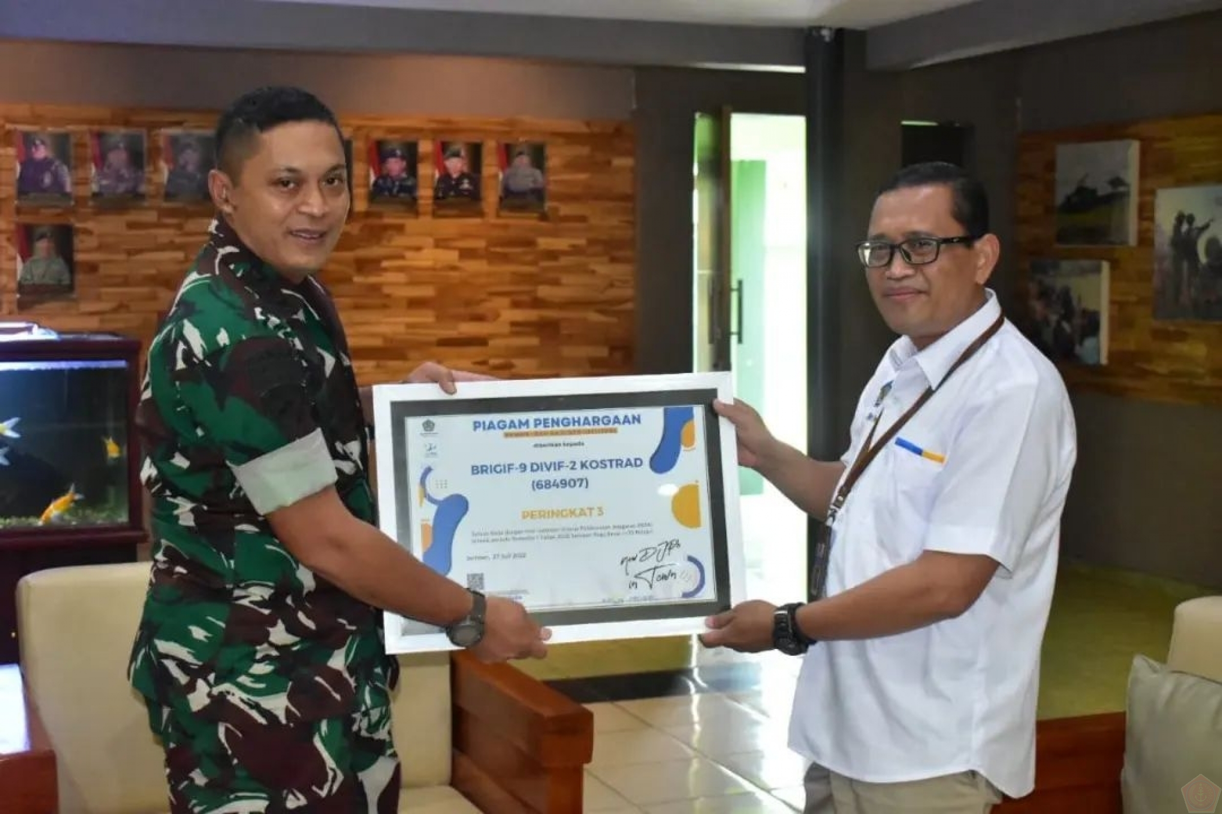 KPPN Jember Berikan Piagam Penghargaan Kepada Brigif Raider 9 Kostrad ...