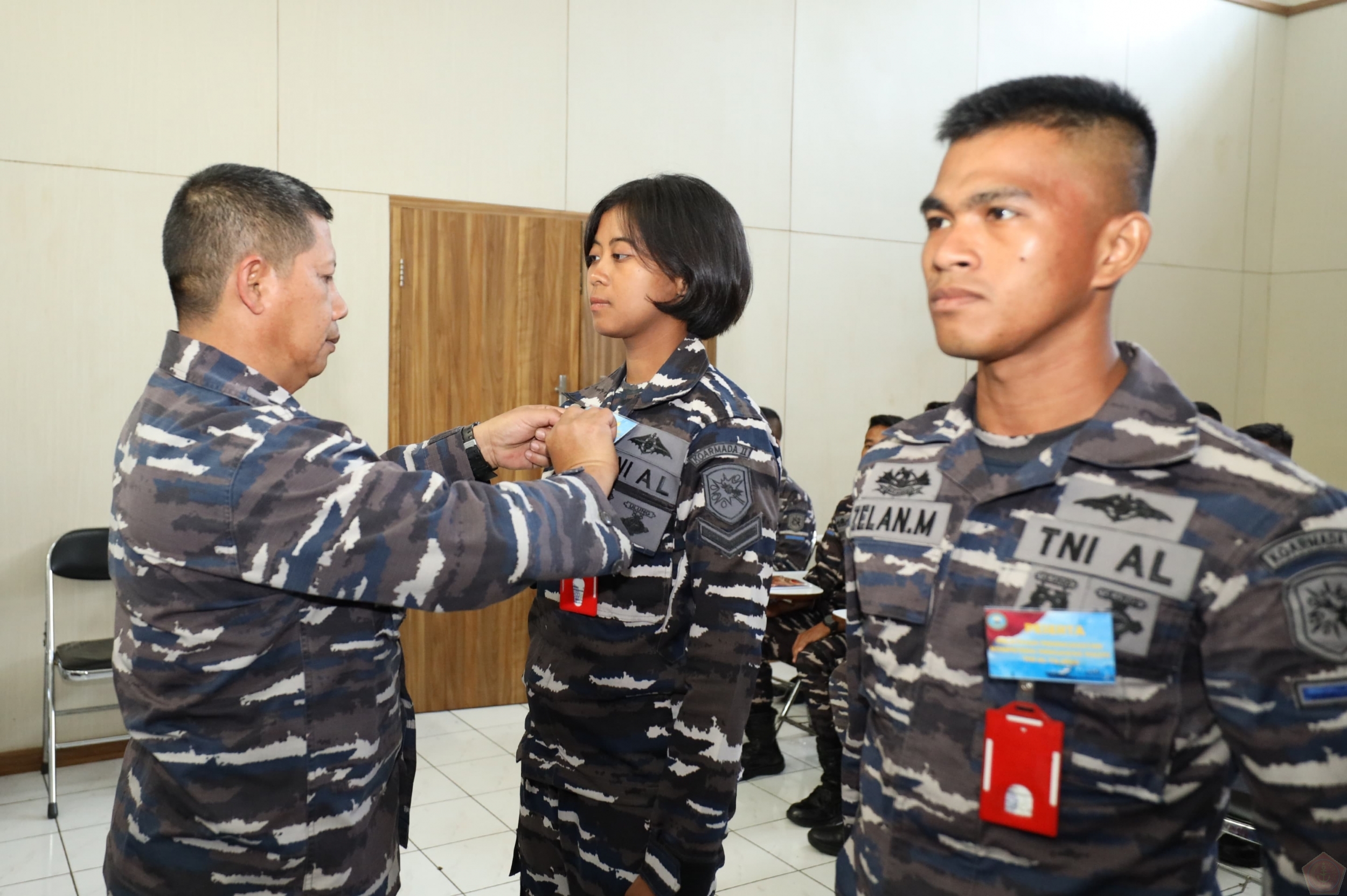 Penutupan Pelatihan Peningkatan Kompetensi Pengawak Radio TNI AL ...