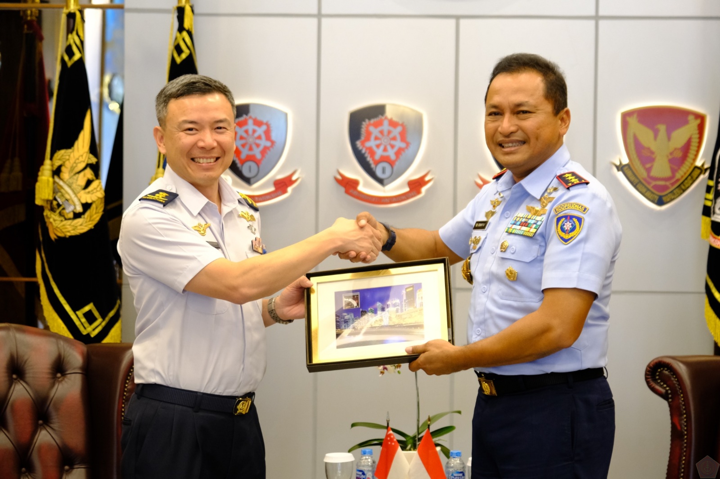 Panglima Koops Udara Nasional Terima Kunjungan kehormatan Kasau Singapura Panglima Koops Udara Nasional Terima Kunjungan kehormatan Kasau Singapura