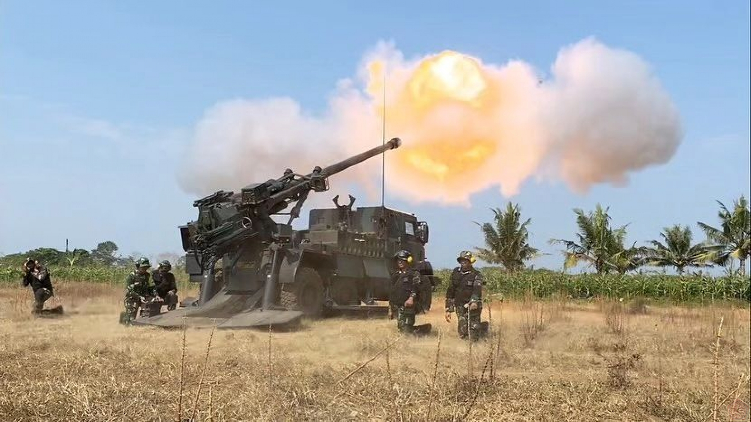 Yonarmed 12 Kostrad Gelar Latbakjatratnis Meriam Caesar 155/GS ...