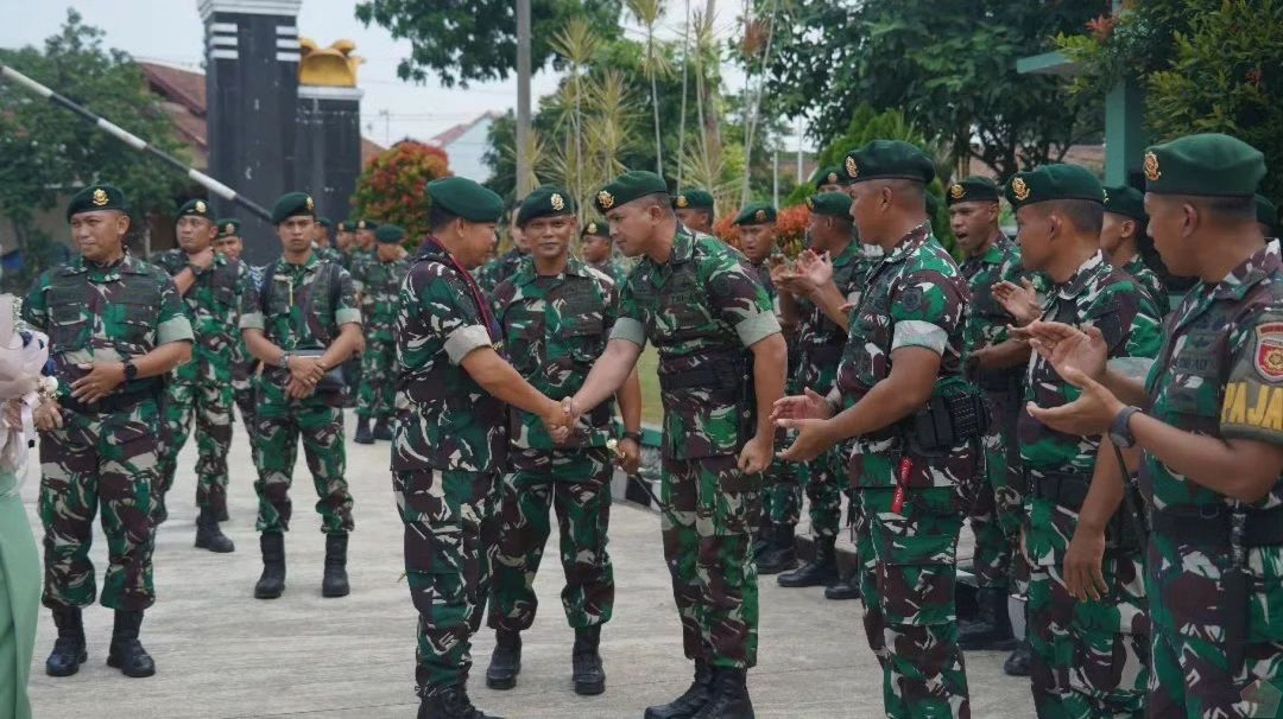 Kunjungan Kerja Pangdivif 1 Kostrad ke Brigif 14 dan Yonif 318 Kostrad ...