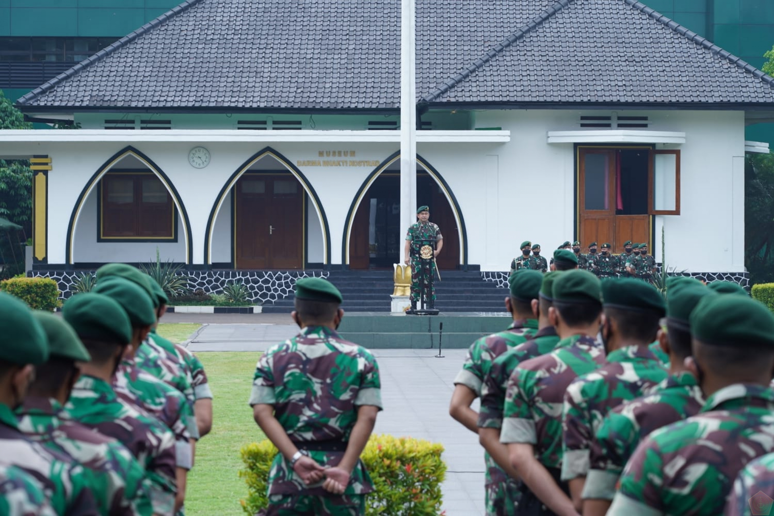 Pangkostrad Pimpin Apel Prajurit dan PNS Makostrad Usai Cuti Bersama ...