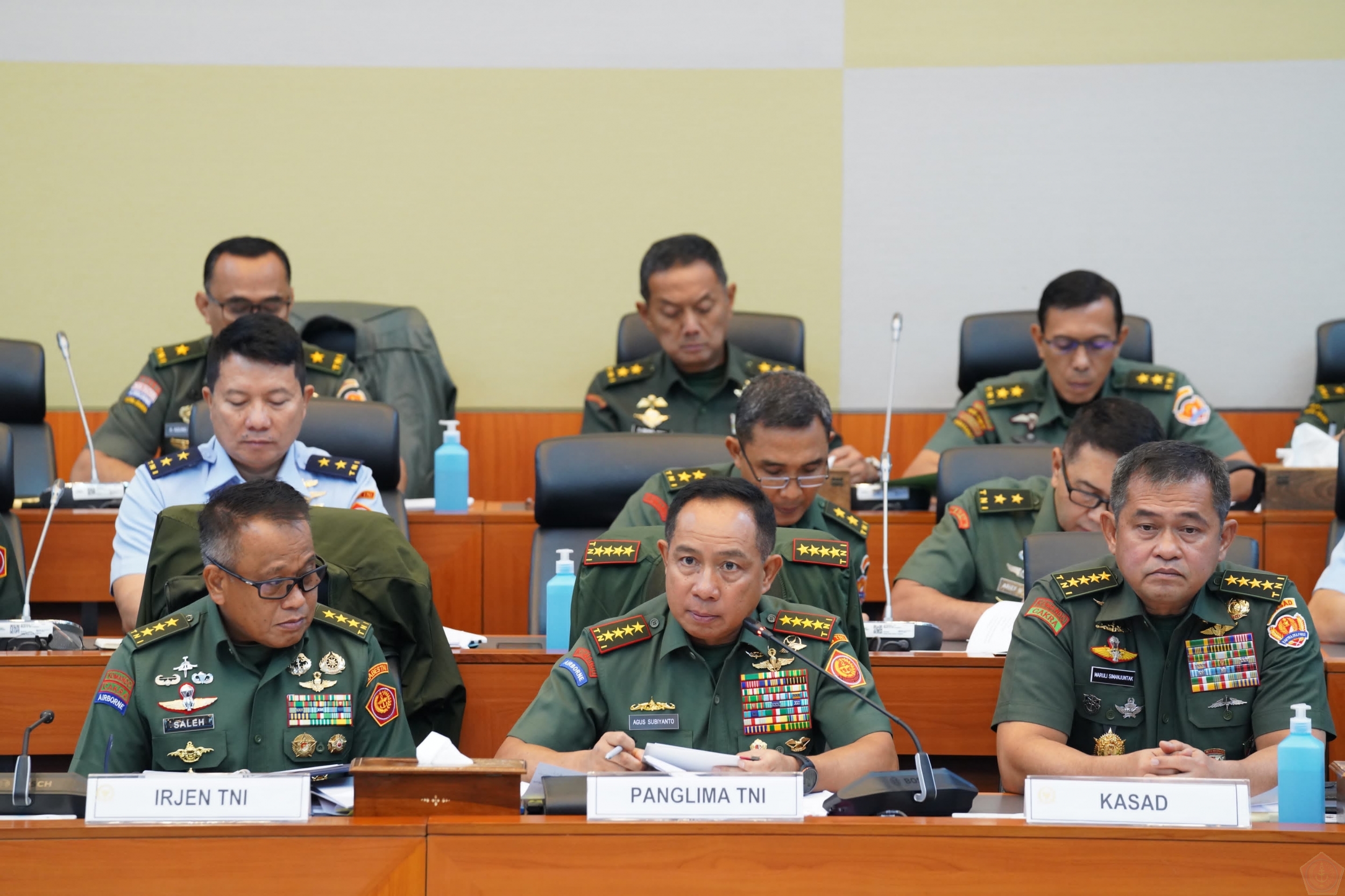 Panglima TNI Hadiri Rapat Dengar Pendapat Dengan Komisi I DPR RI Bahas Revisi UU TNI | Website ...