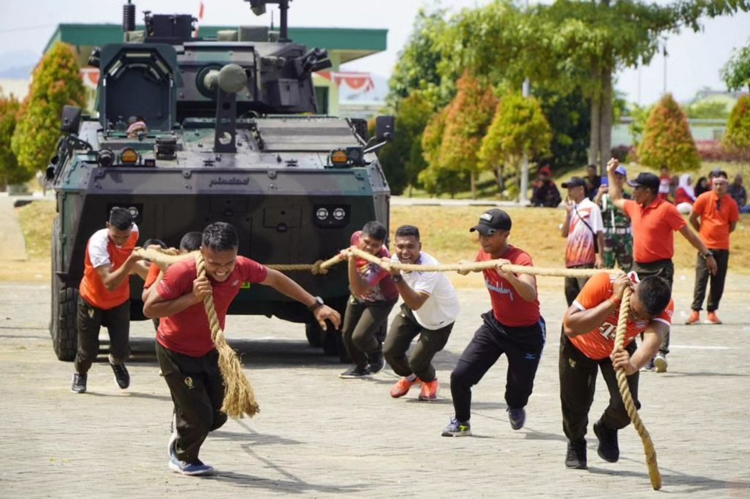 Yonzipur 9/LLB Divif 1 Kostrad Gelar Tradisi Korps Penerimaan Komandan ...